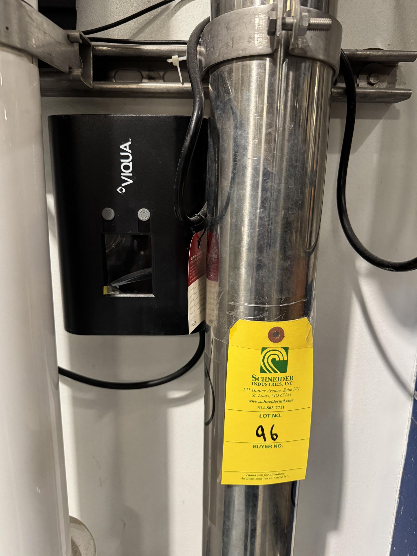 UV Max F4 Plus System w/ Viqua Controller Unit, 120-240 VAC, 50/60 Hz ...