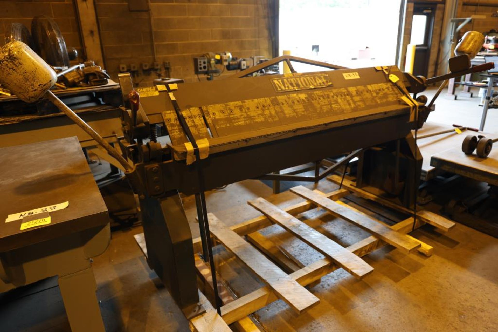 National Leaf Type Box & Pan Brake, 6ft Wide