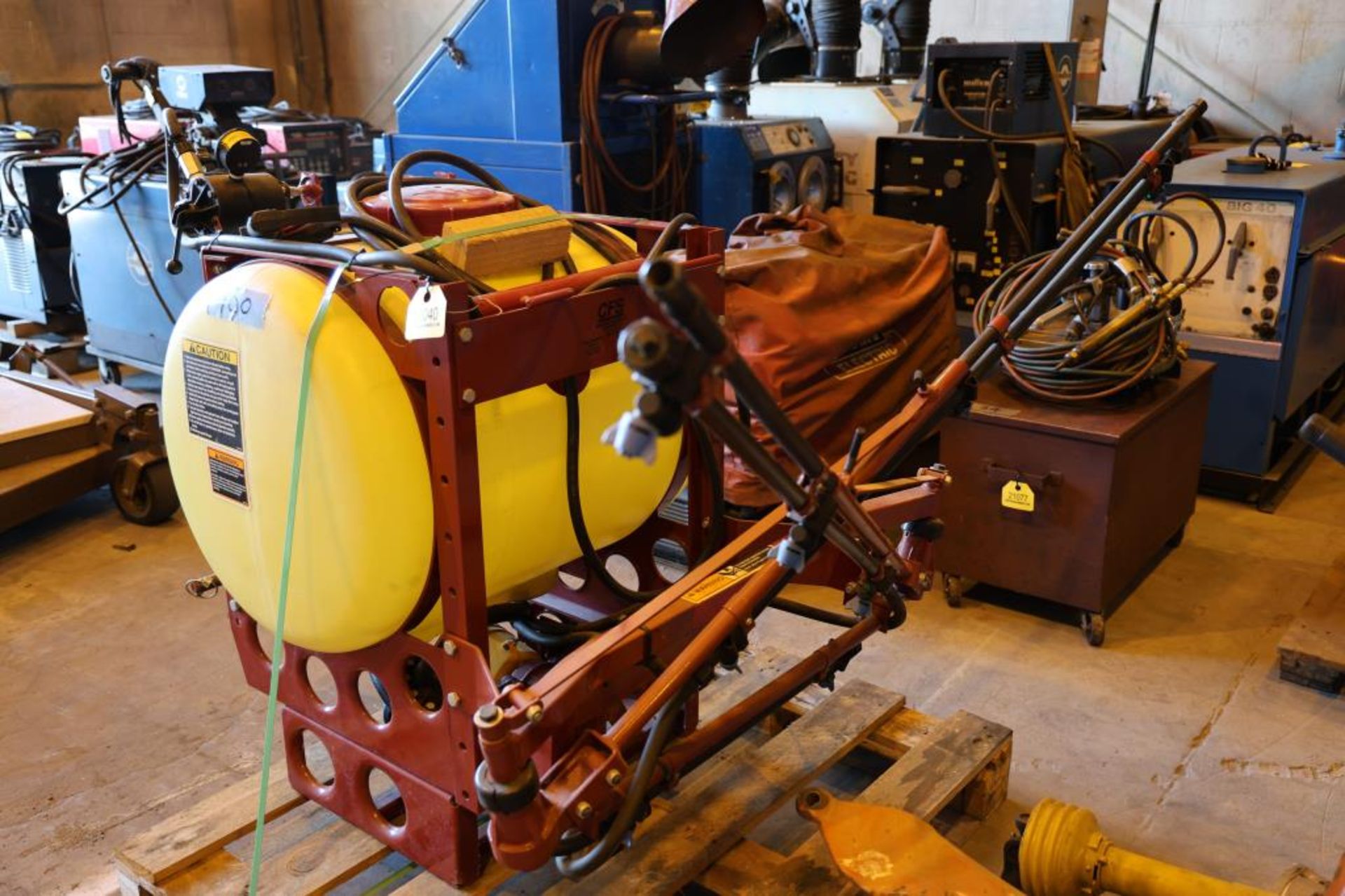 Hardy BNL50 3-point MTD Sprayer w/Boom Wands, Item Located at 1610 ...