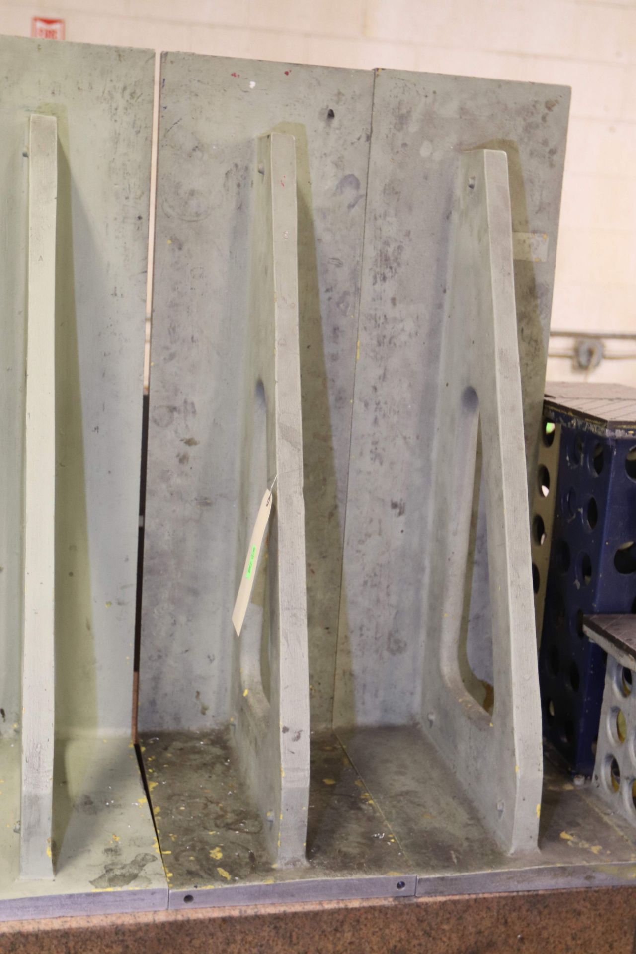 Pair of 90 degree machinist angle plates, height 3' , width 15-1/4 ...