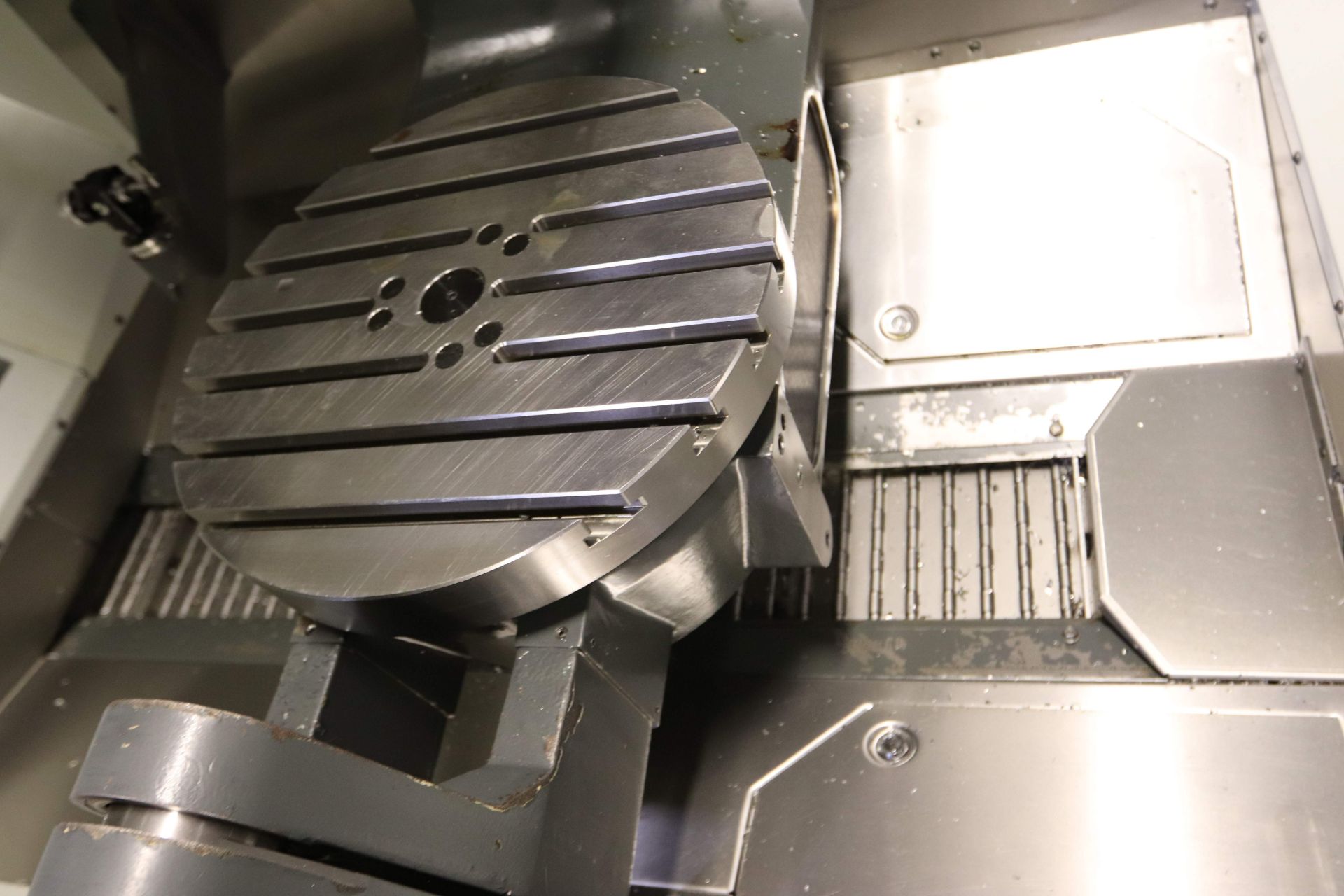 2017 Haas 5-axis CNC mill, model UMC750, serial 1140531, with ...
