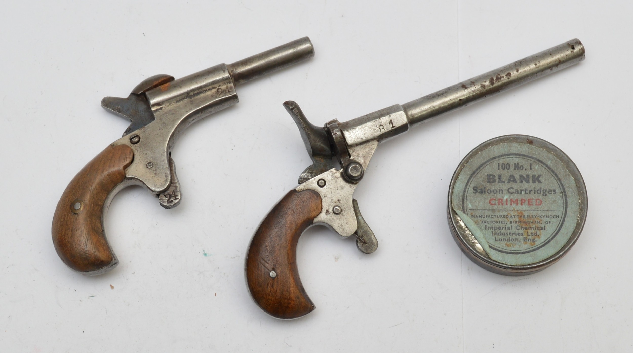 Two late 19th century blank firing pistols, to include 'Fritum ...