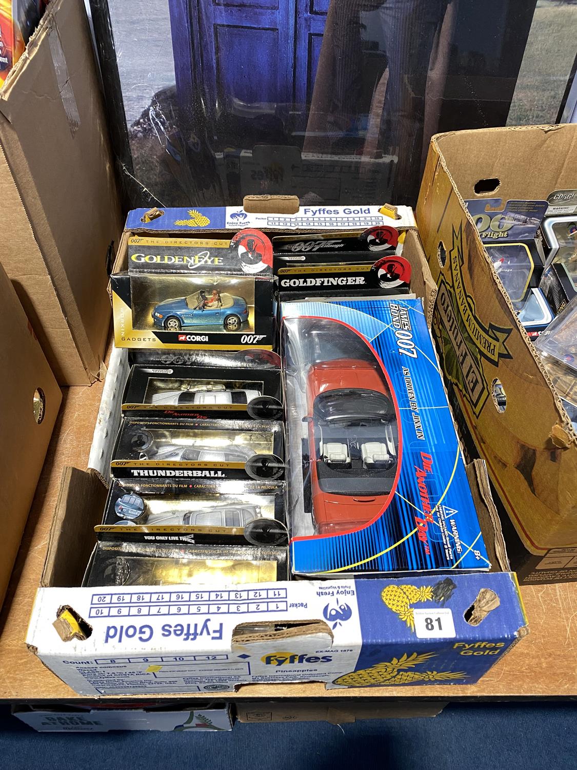 A box of assorted James Bond 007 diecast models, to include 'The ...
