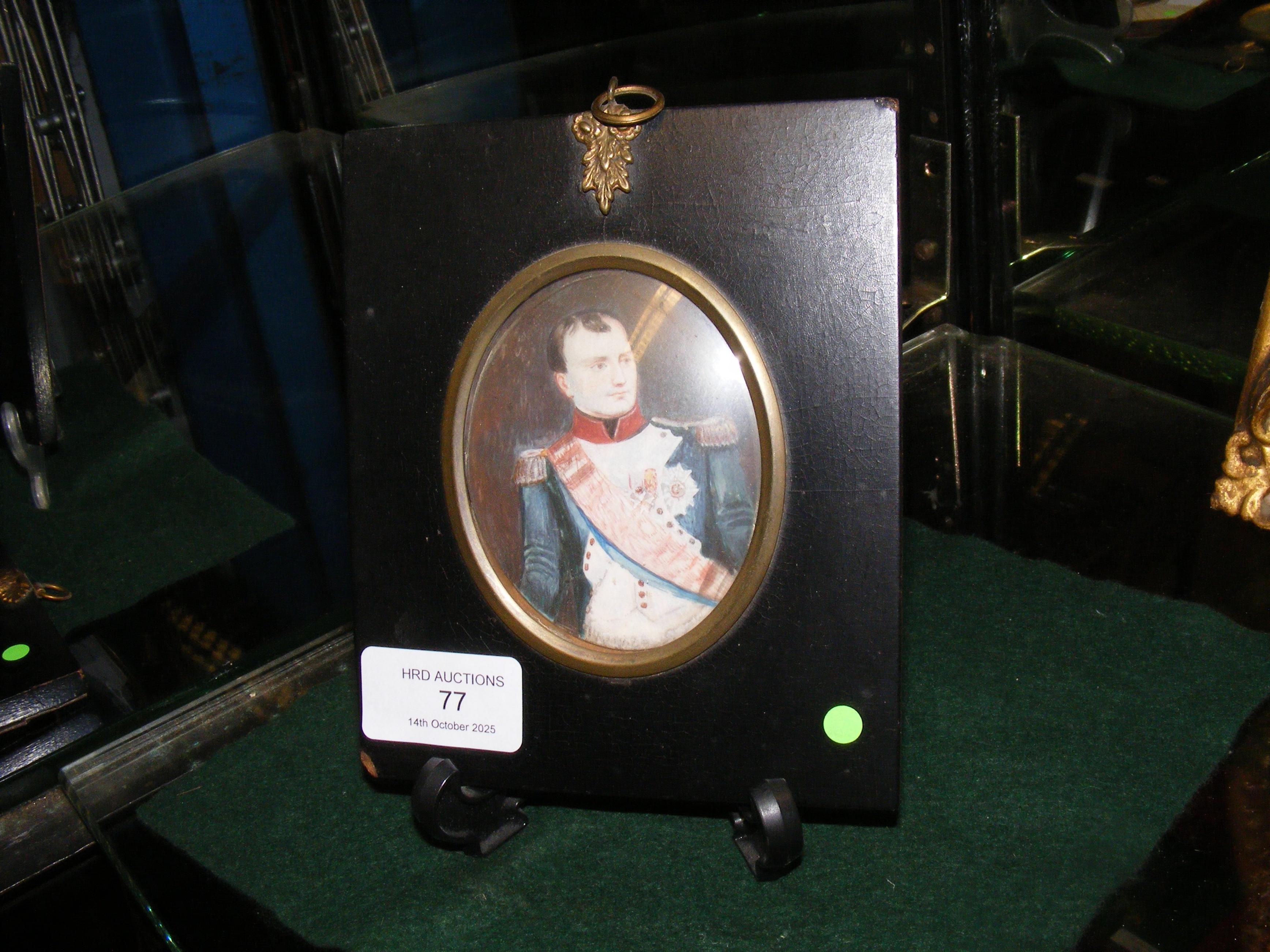 An antique oval miniature military portrait - 8cm x 7cm