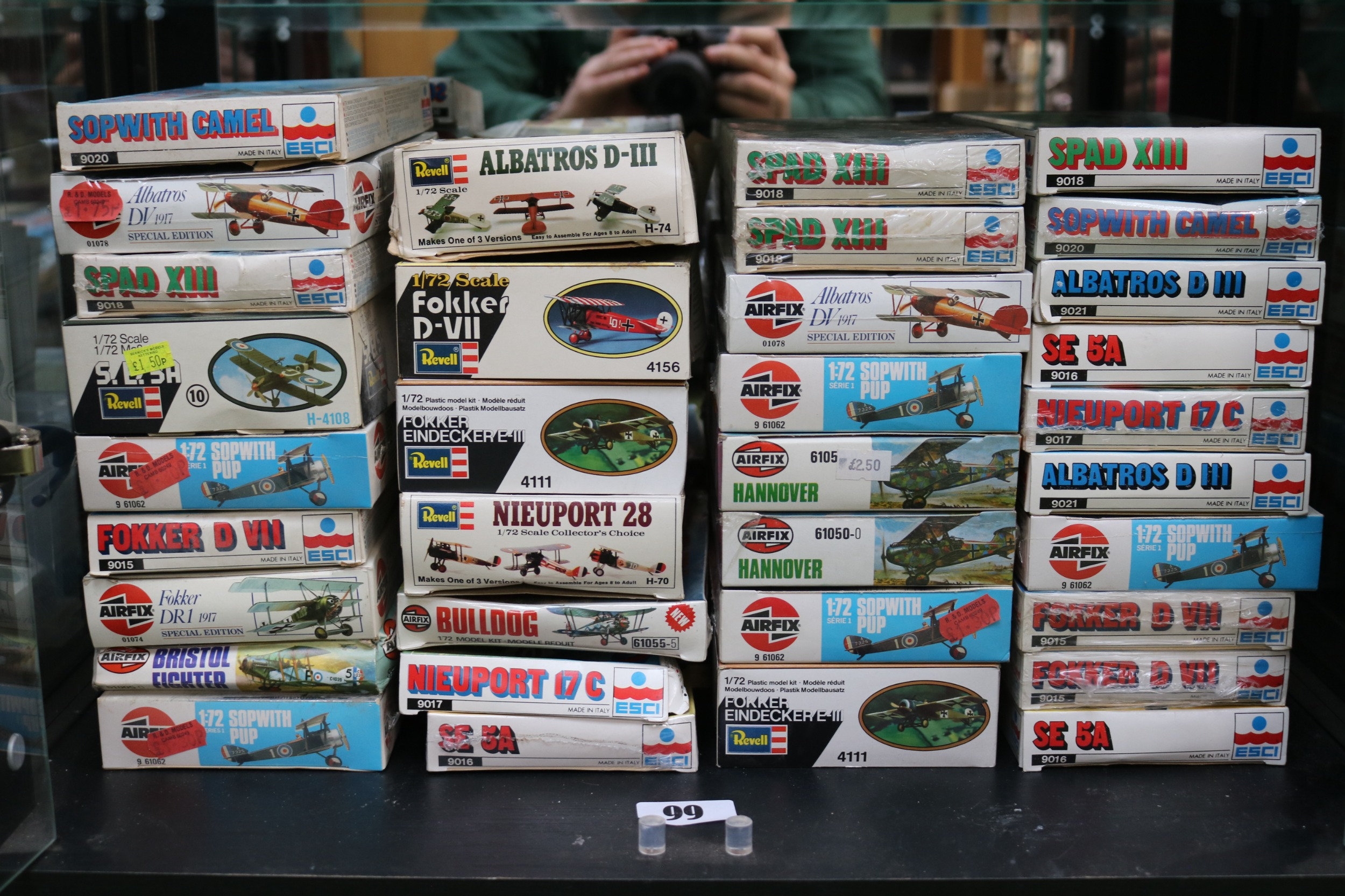 Collection of Airfix and Revell 1/72 Military and other Aircraft (30)