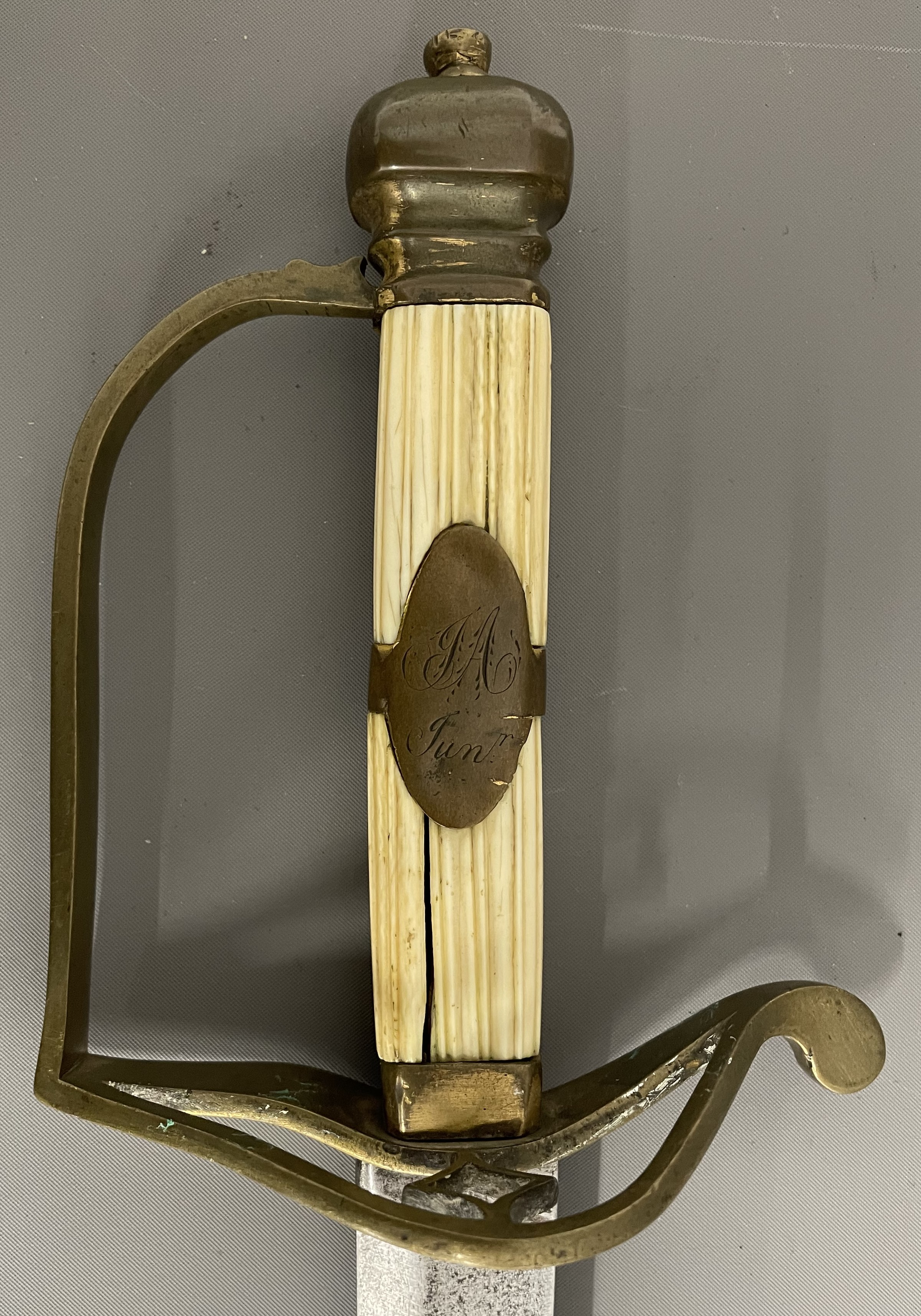 Pre-regulation/1786 pattern infantry officers sword with cigar band ...