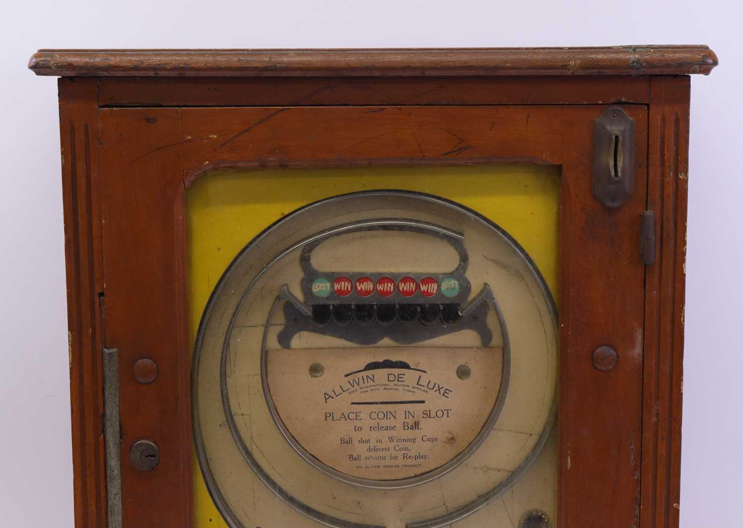 An early 20th Century Allwin De Luxe Penny Slot Machine This item does ...