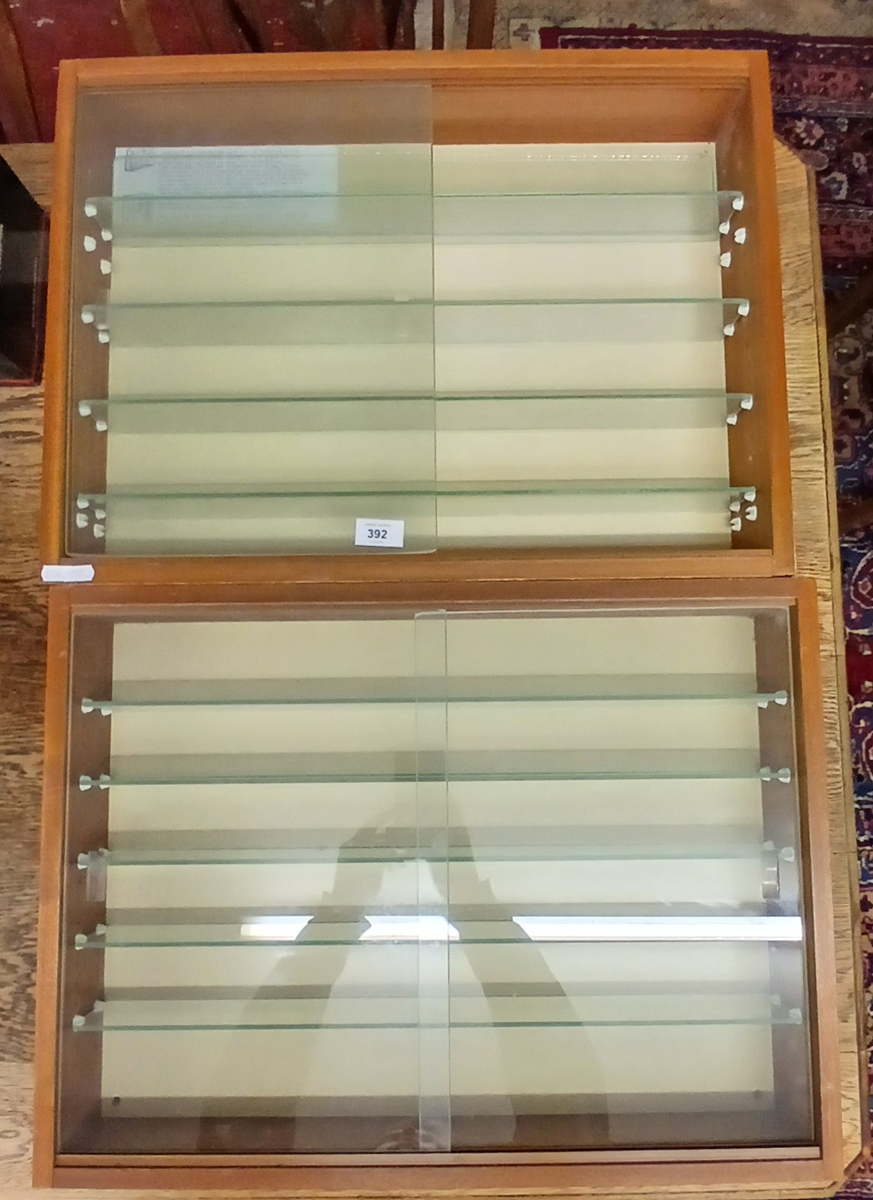 2 display cabinets - Approx W:60cm H:45cm