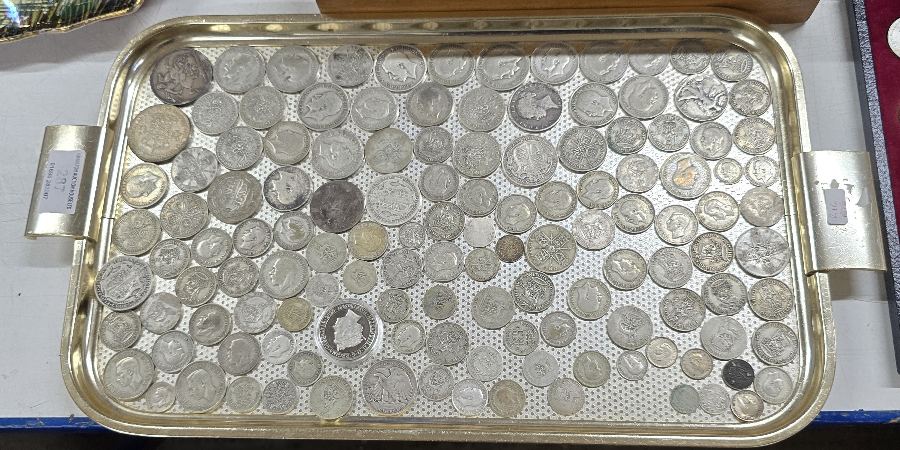 TRAY CONTAINING LARGE QUANTITY OF SILVER CONTENT COINS COMPRISING ...
