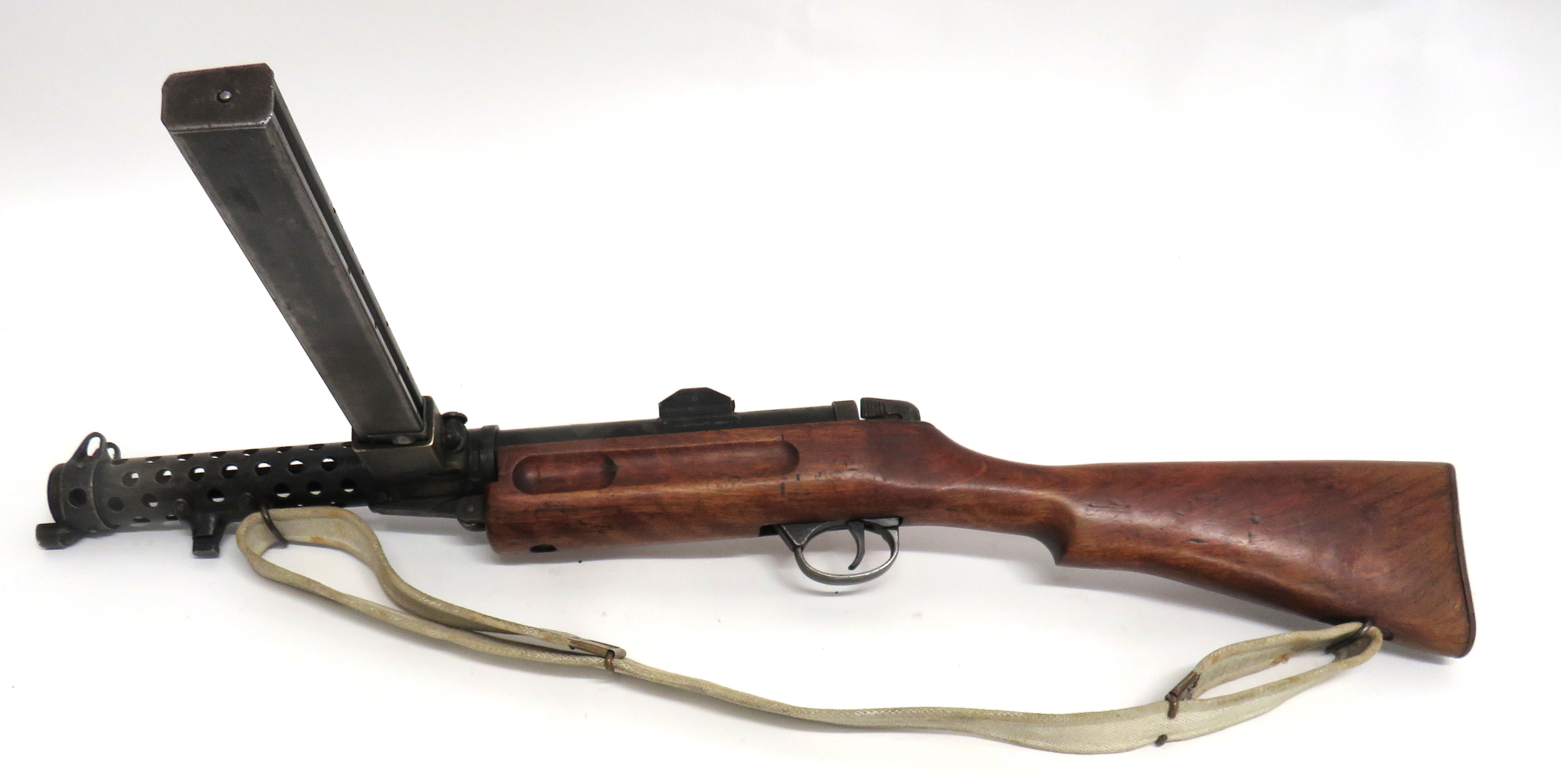 Deactivated WW2 Lanchester MKI* Sub Machine Gun 9 mm, 7 3/4 inch barrel ...