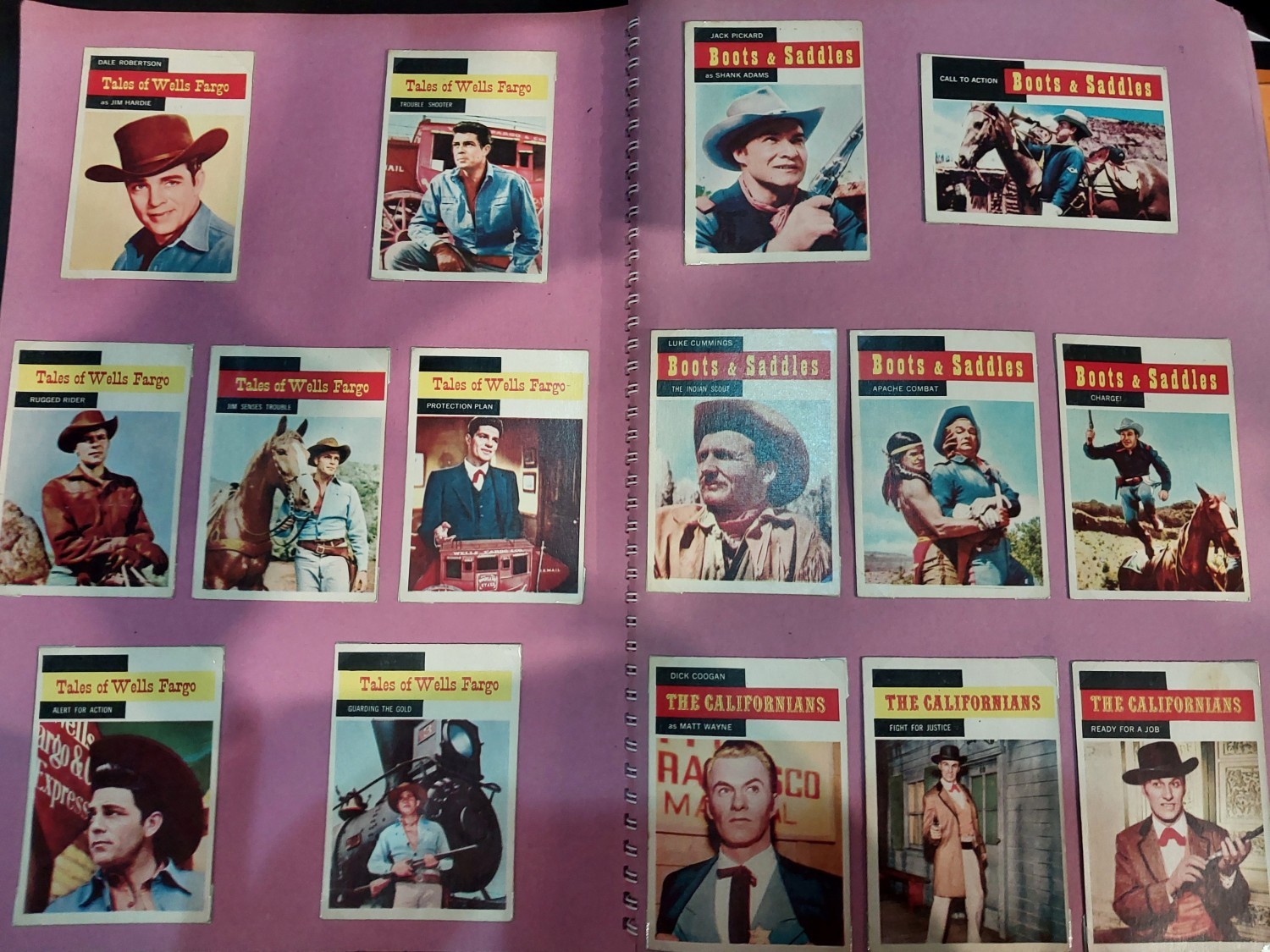 Vintage football cards S8/S9 including Bill Foulkes, Nat Lofthouse and ...
