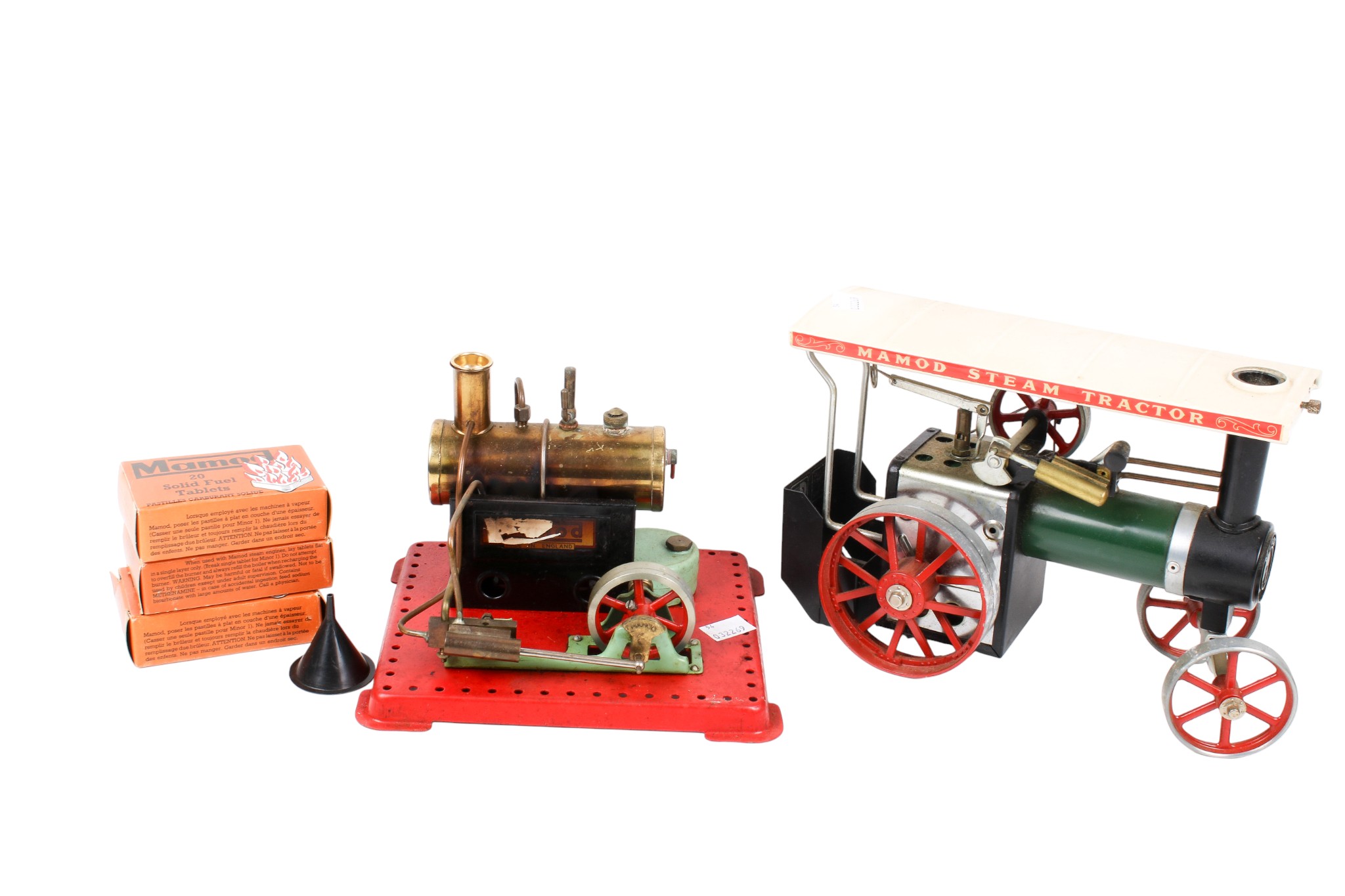 Two assorted Mamod live steam models. Including a traction engine and ...