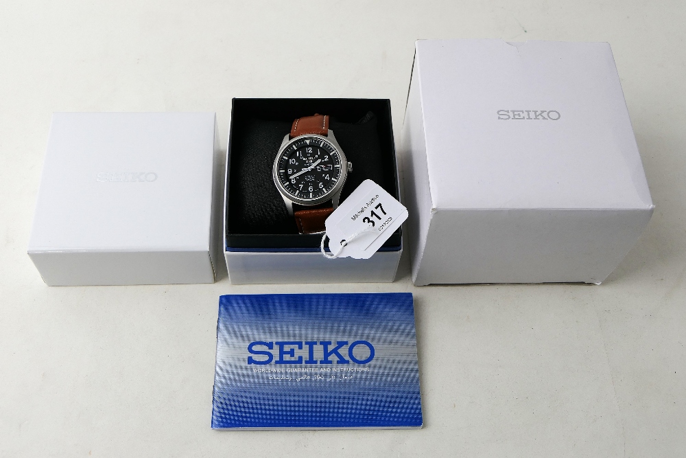 Boxed Seiko 5 Sport gentleman's automatic watch