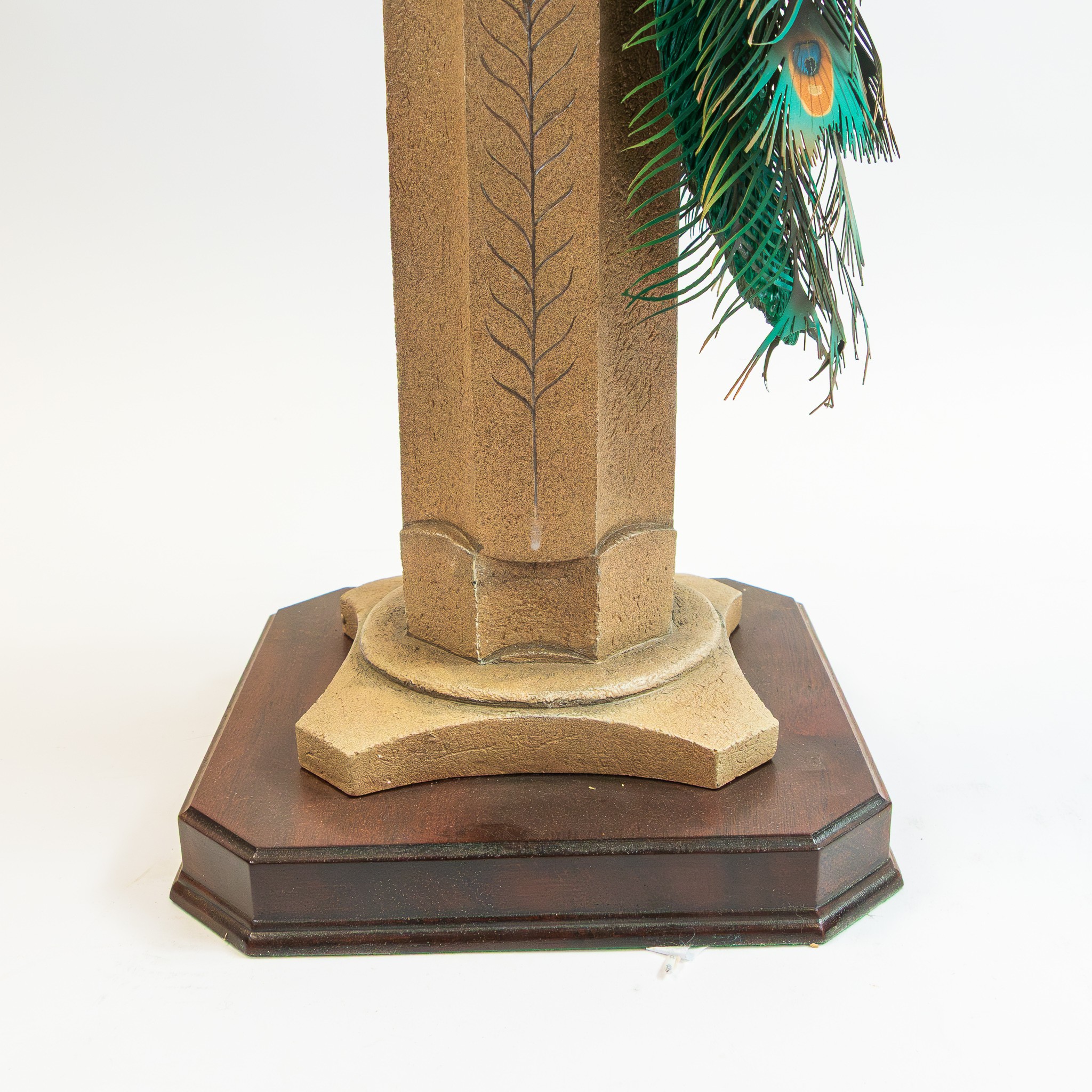 A Border Fine Arts 'Regal Splendour' (Peacock) Millennium model No ...
