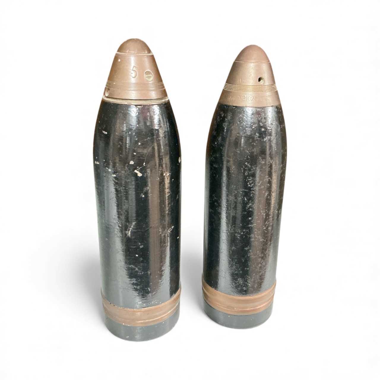 Two First World War artillery shells, one dated 1917, each 29.5cm in ...