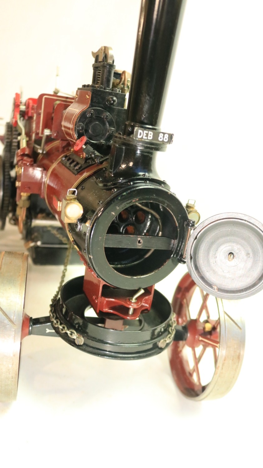 Large scale all metal live steam Minnie traction engine model 'Vodie ...