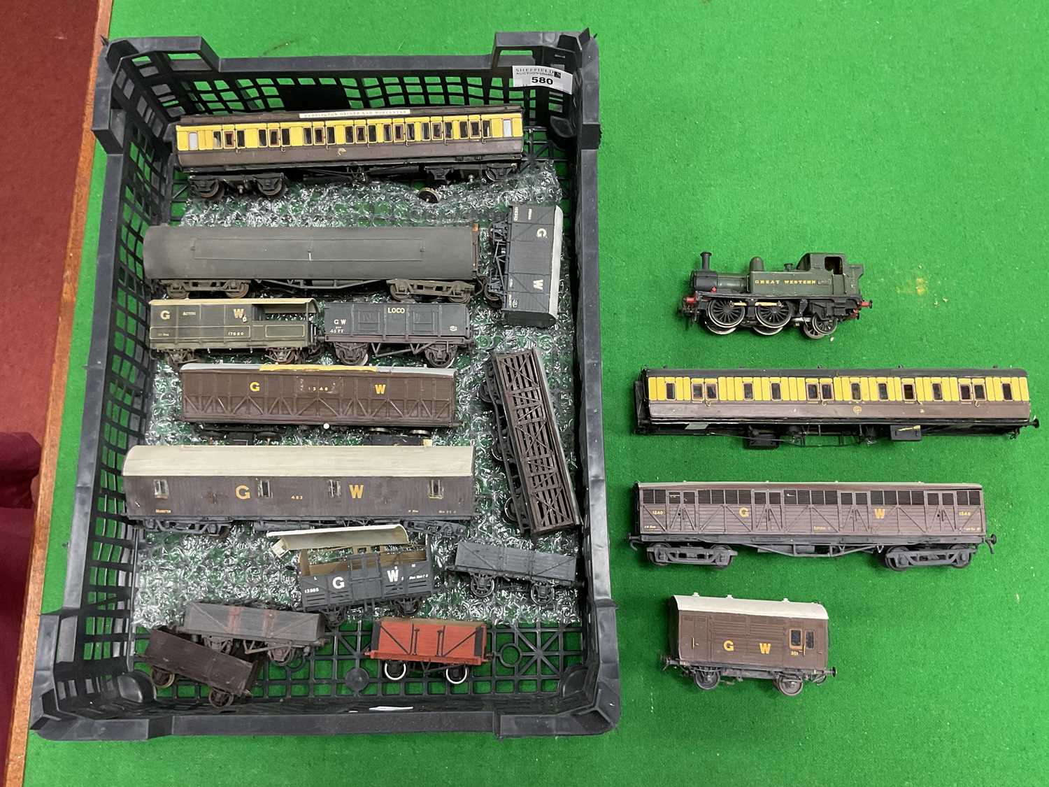 An 00 gauge kit-built 14xx 0-4-2 Great Western tank engine (untested ...