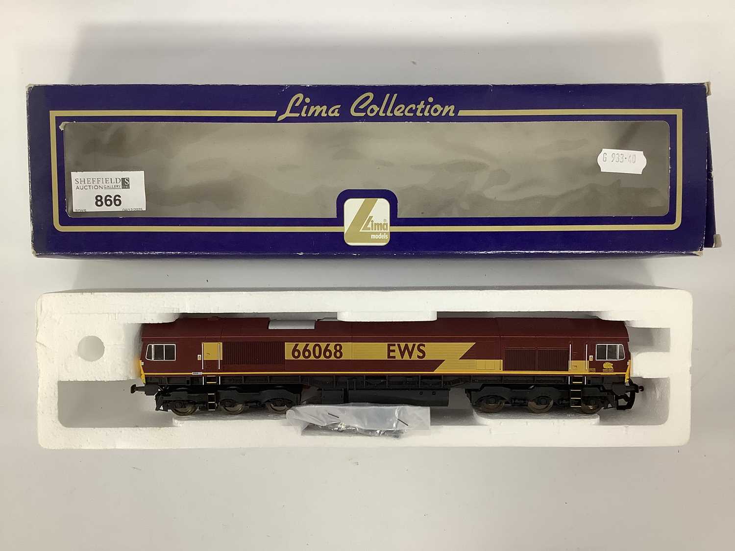A Lima #L205002 Class 66 Diesel Locomotive. EWS, R/No. 66068, untested ...