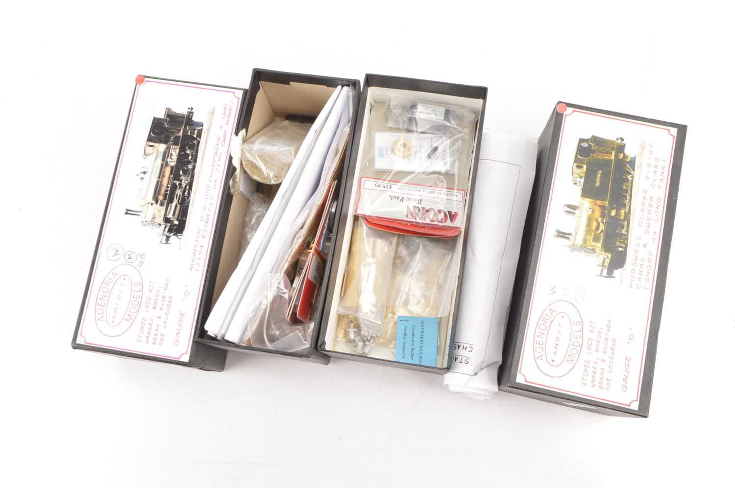 Agenoria Models 0 Gauge Finescale pair of Tank Locomotive Kits (2), Ref ...