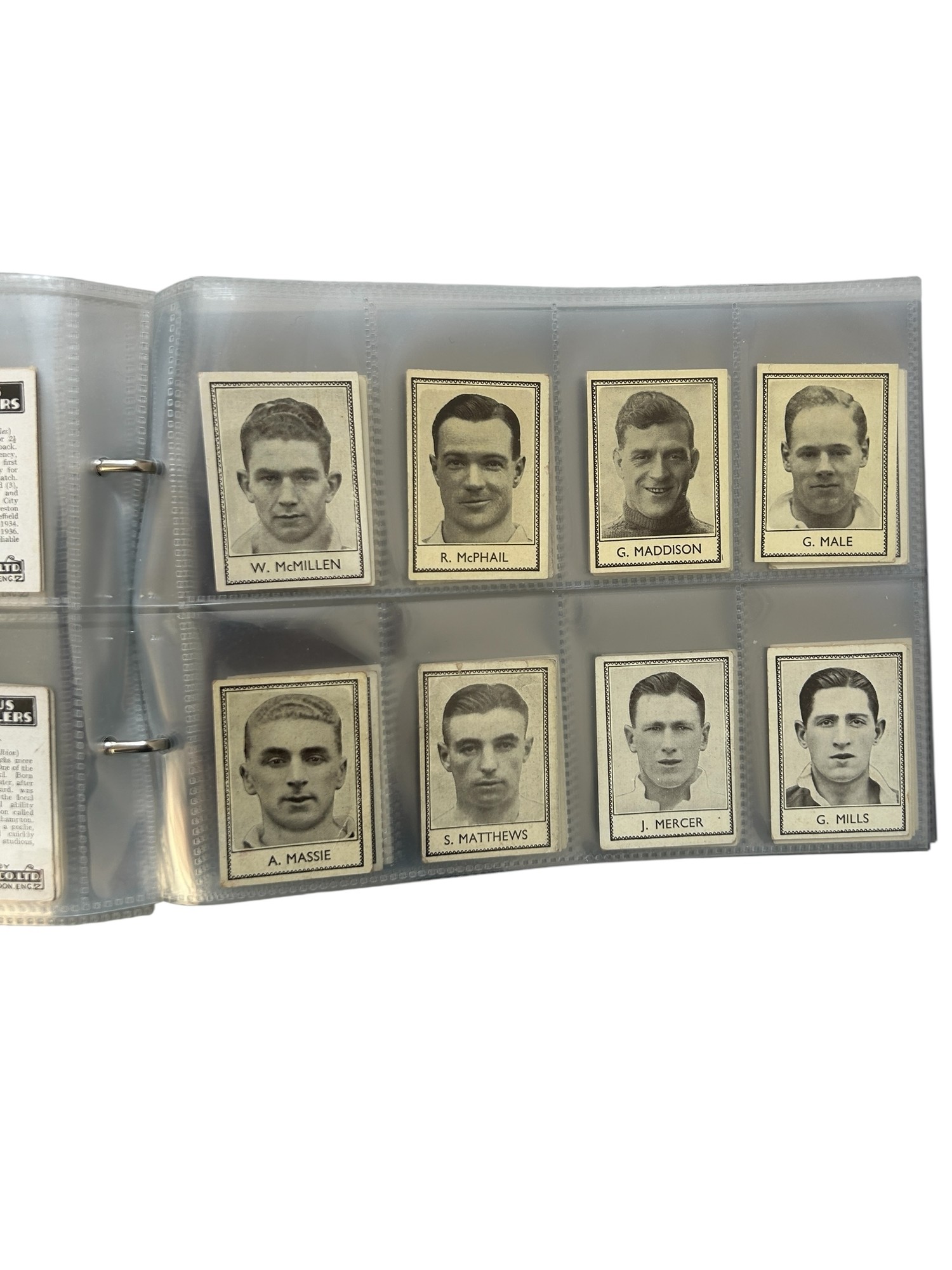 BARRATT FAMOUS FOOTBALLERS TRADE CARDS, SERIES OF FOOTBALLERS ...