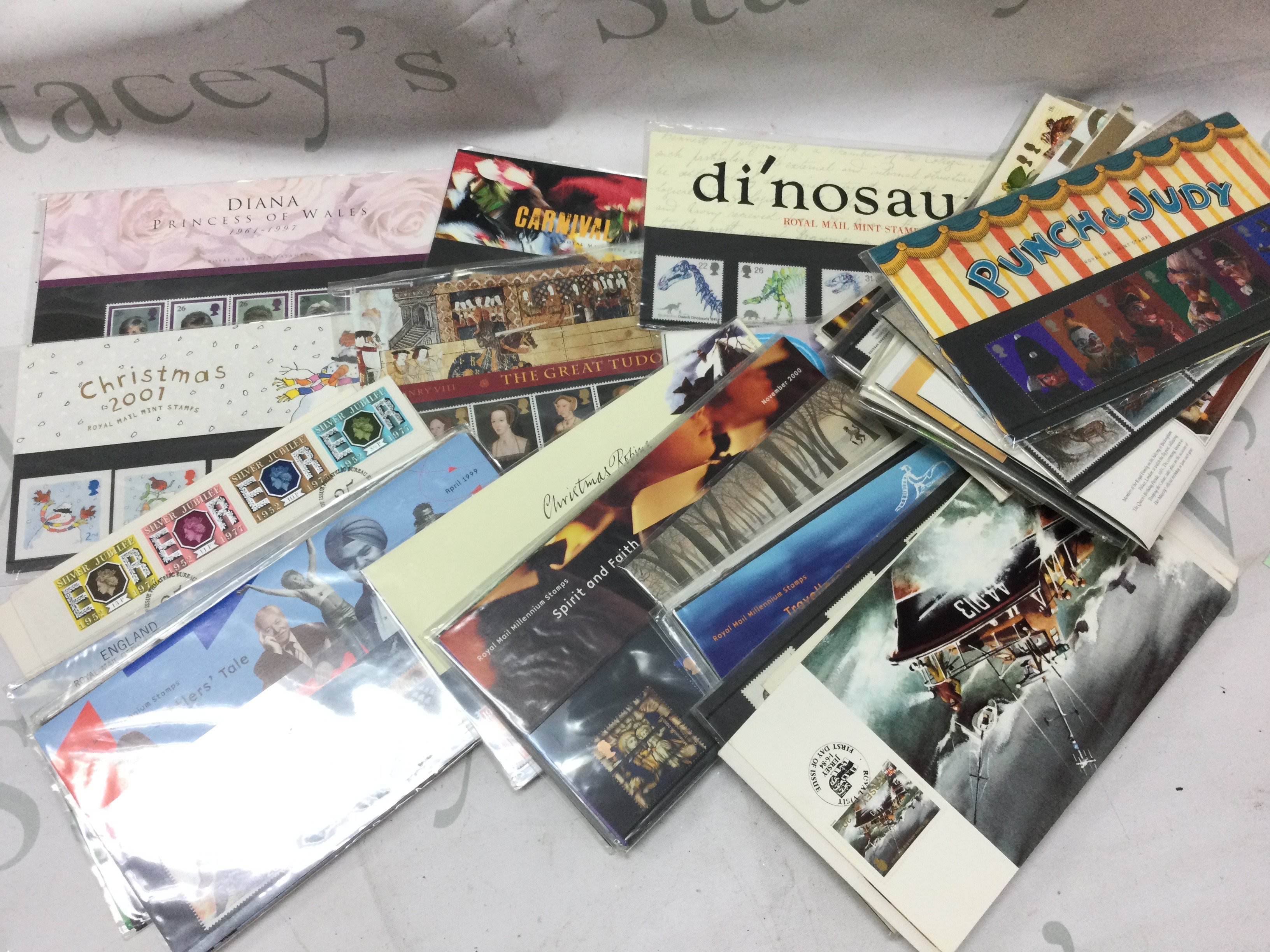 A collection of pictorial presentation packs and first day covers ...