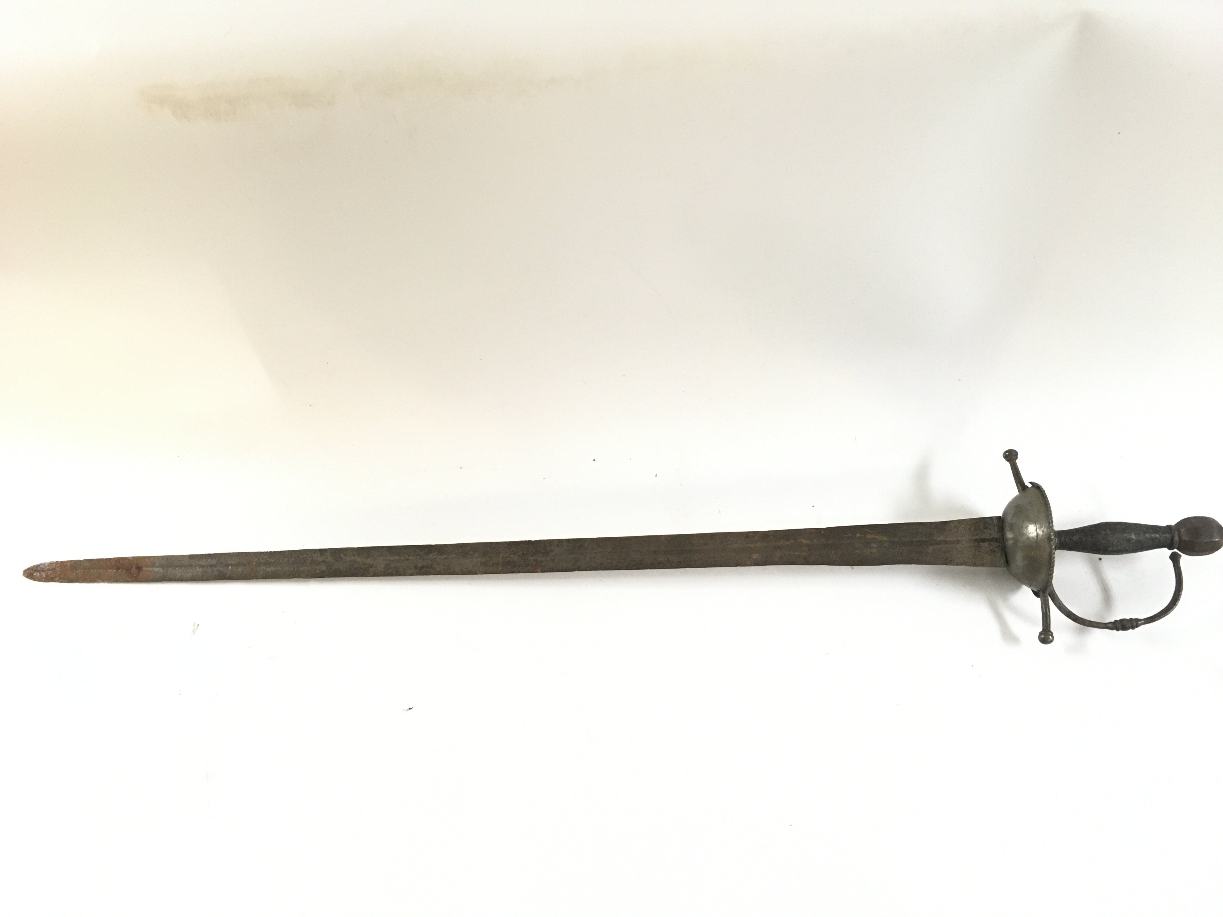 An 18th-19th century Italian rapier, blade 66cm long total length 82cm ...