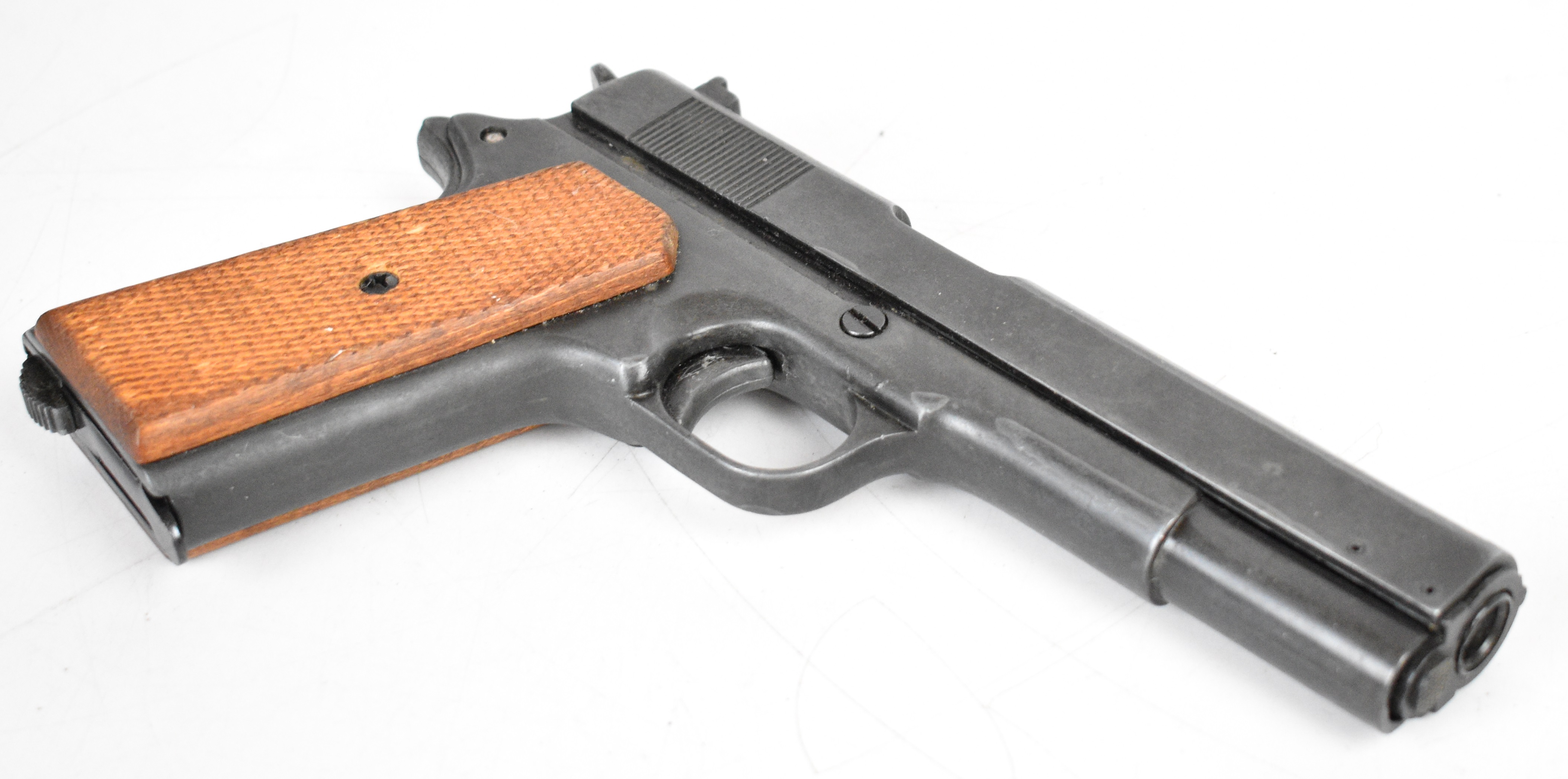 BBM Bruni 8mm blank firing pistol with chequered wooden grips and multi ...