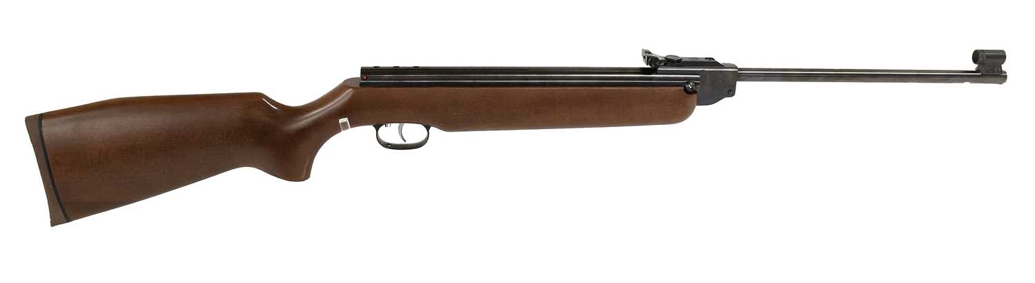 PURCHASER MUST BE 18 YEARS OF AGE OR OVER A Wehrauch HW99S .22 Calibre ...