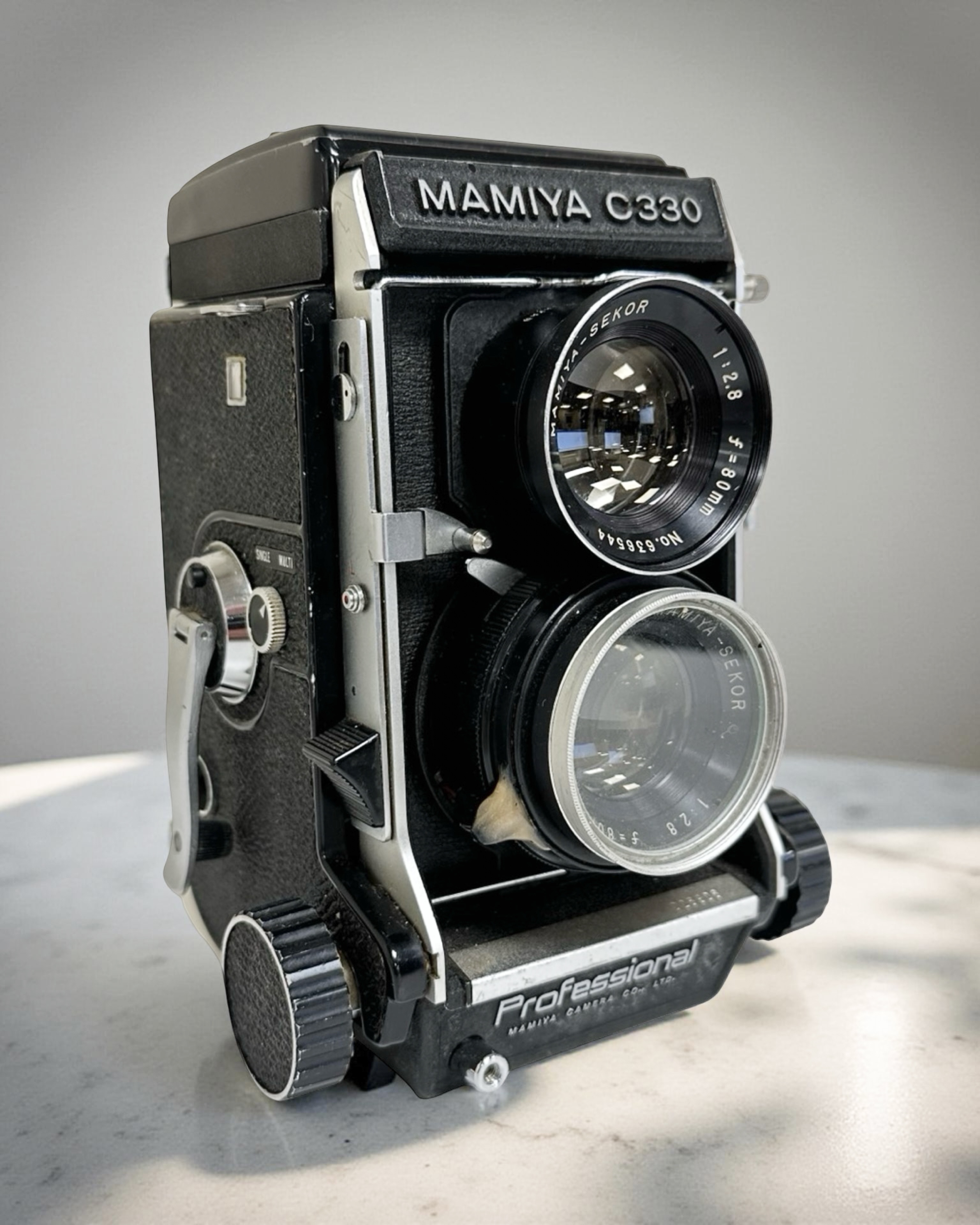 A Mamiya C330 Professional TLR medium format film camera, with Mamiya ...