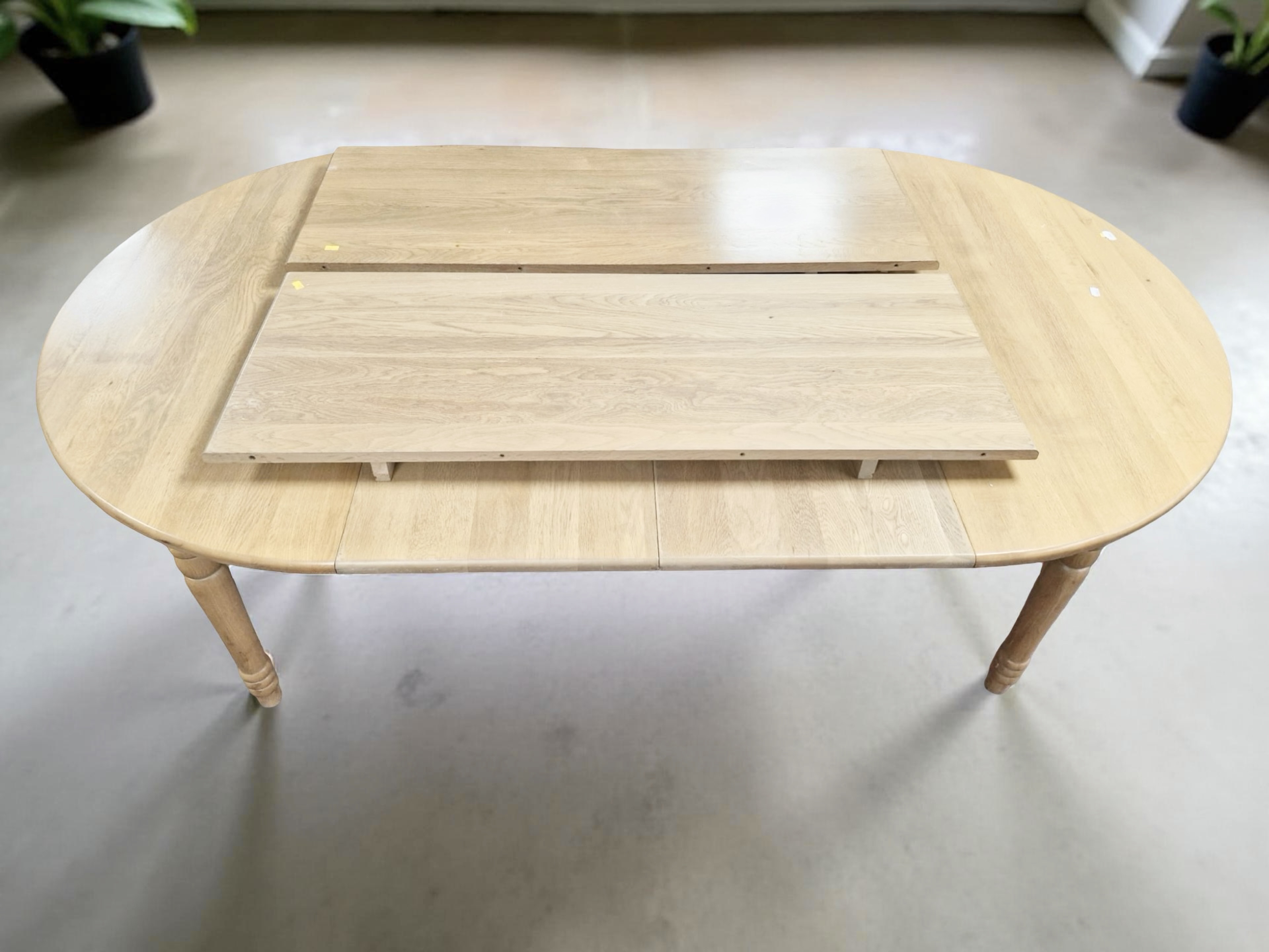 ** Lot withdrawn from sale** A Neptune 'Sheldrake' light oak extending ...