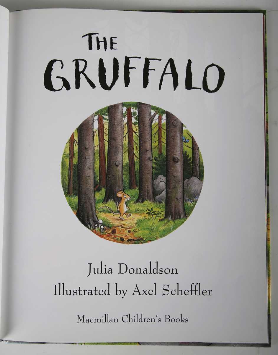DONALDSON, Julia. The Gruffalo. London: Macmillan’s Children’s Books ...
