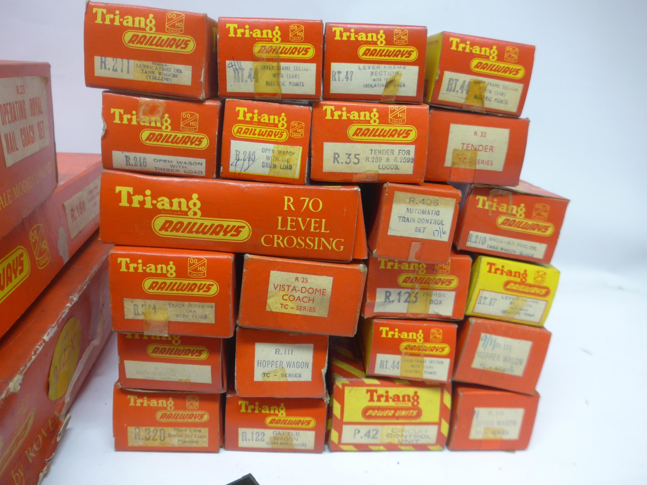 Three Triang 00 gauge model railway boxes with part contents. Together ...