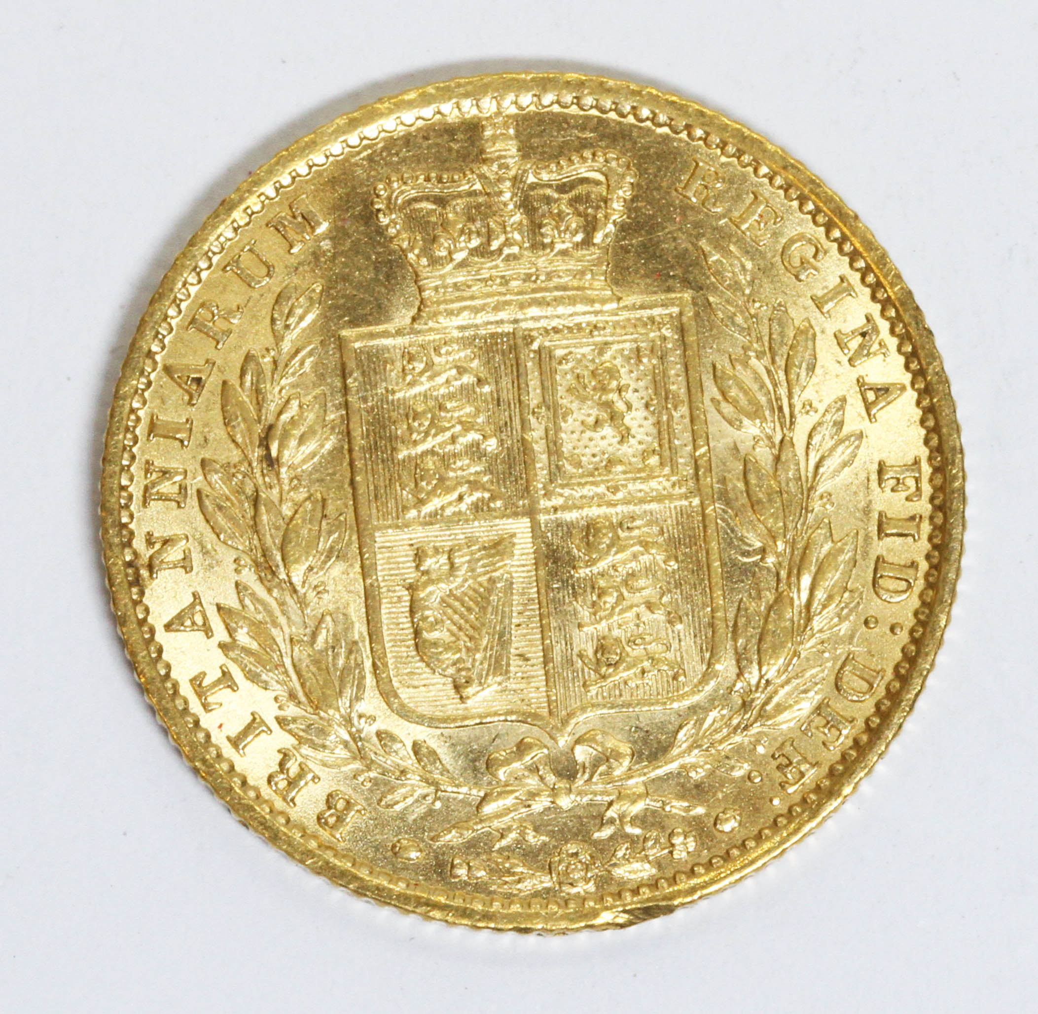 Victoria (1837-1901), sovereign, 1854, ww incuse, second bear head left ...