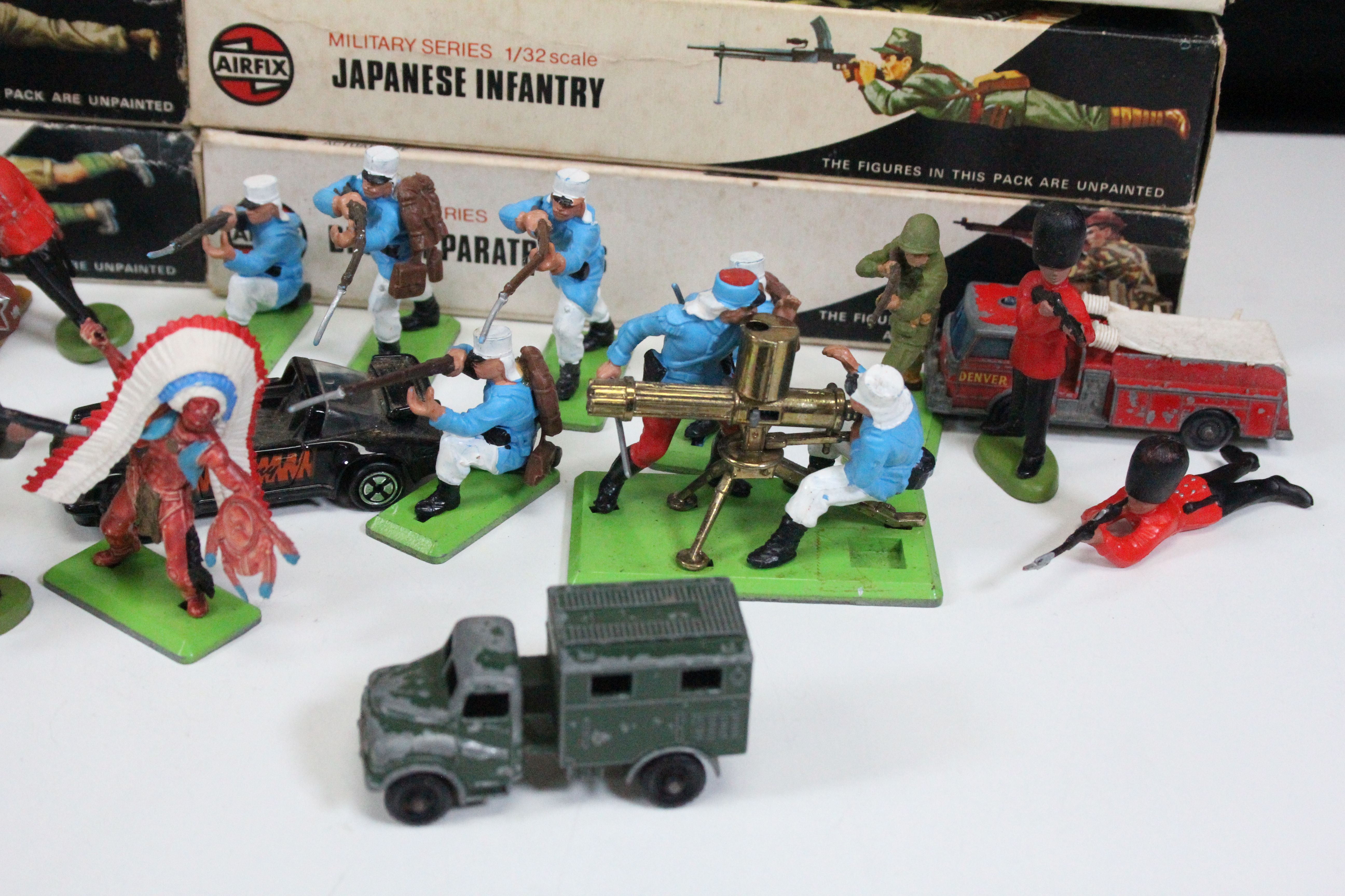 Six boxed Airfix 1/32 plastic figure sets to include (British Eight ...