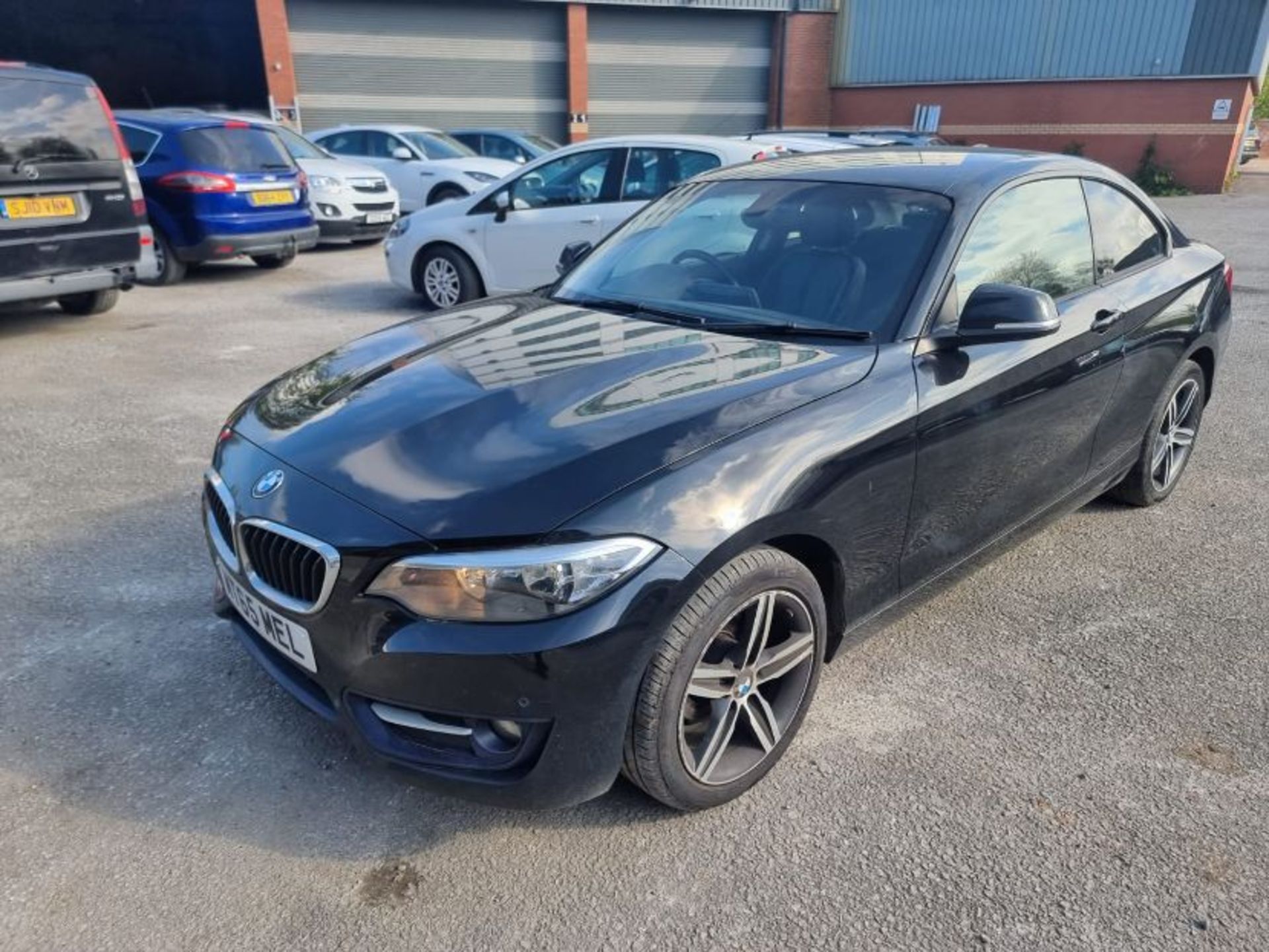MT65 MEL BMW 218I 1.5 T SPORT Coupe . 2 Keys, Logbook , Service Book ...