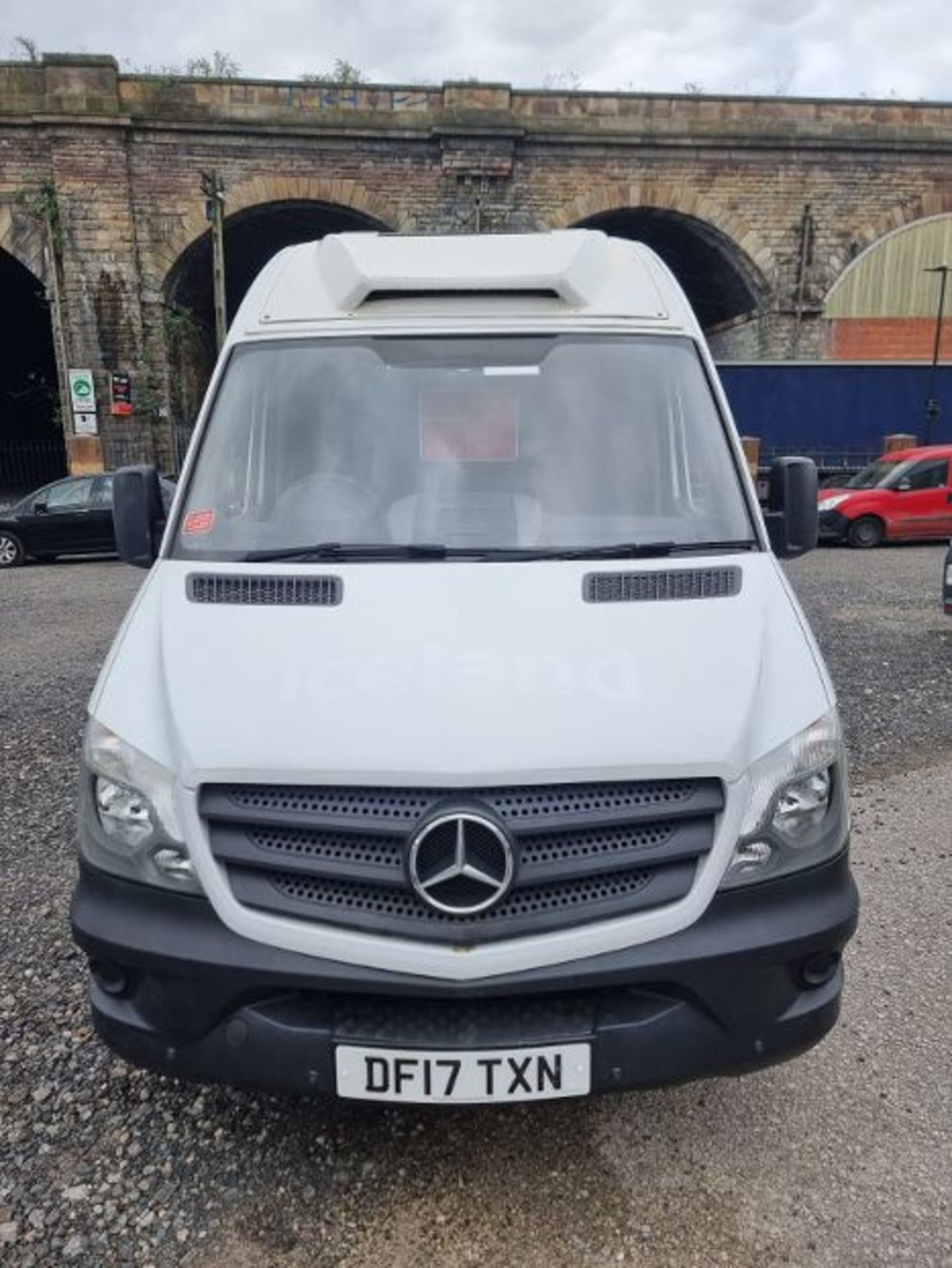 DF17 TXN MERCEDES-BENZ SPRINTER 314 2.1 CDI 3.5T 7 Gea r Automatic ...