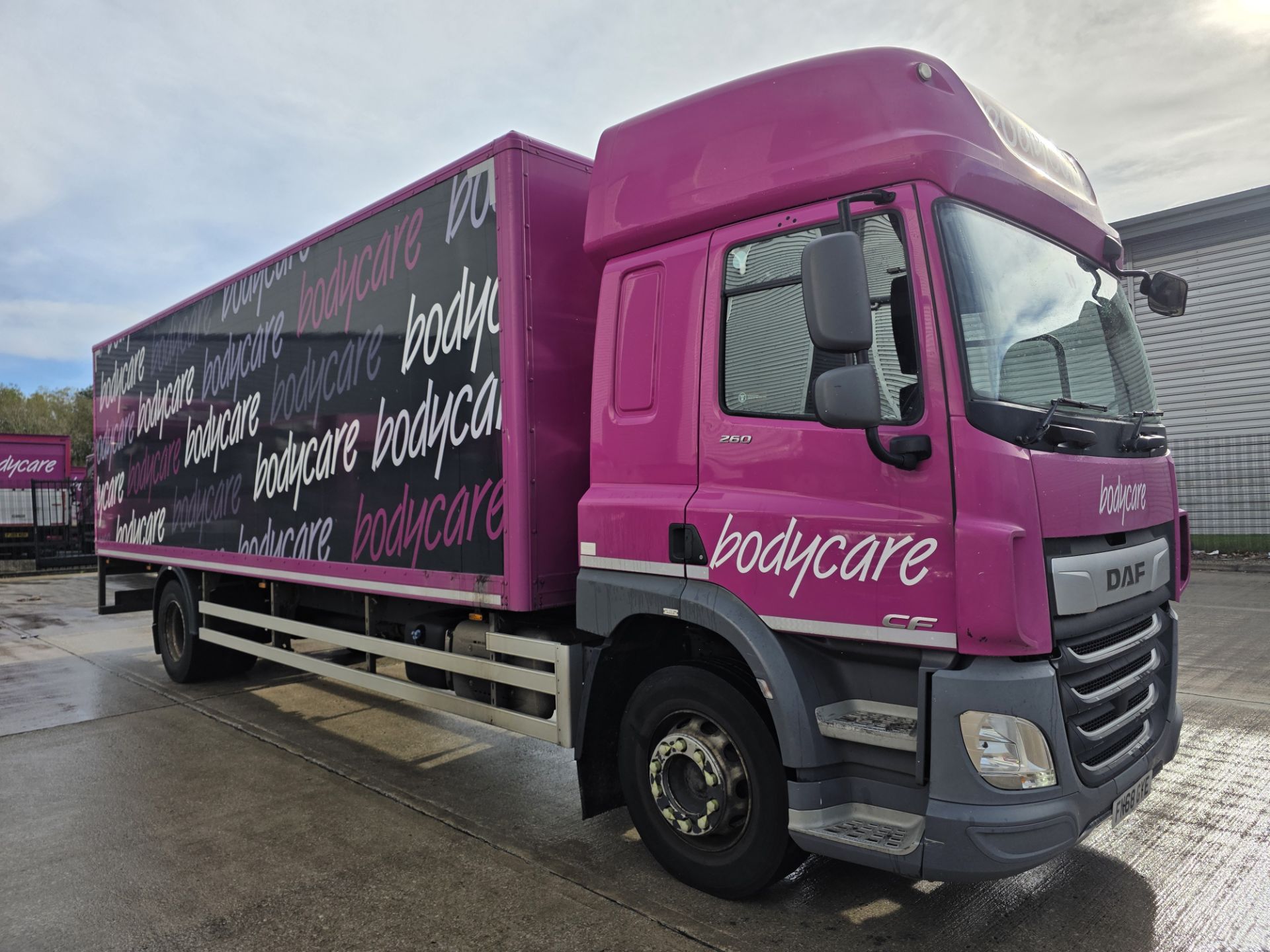 DAF CF 260 FA 18 Tonne Lorry – FN68 GYE Date Registered: 16/10/2018 MOT ...