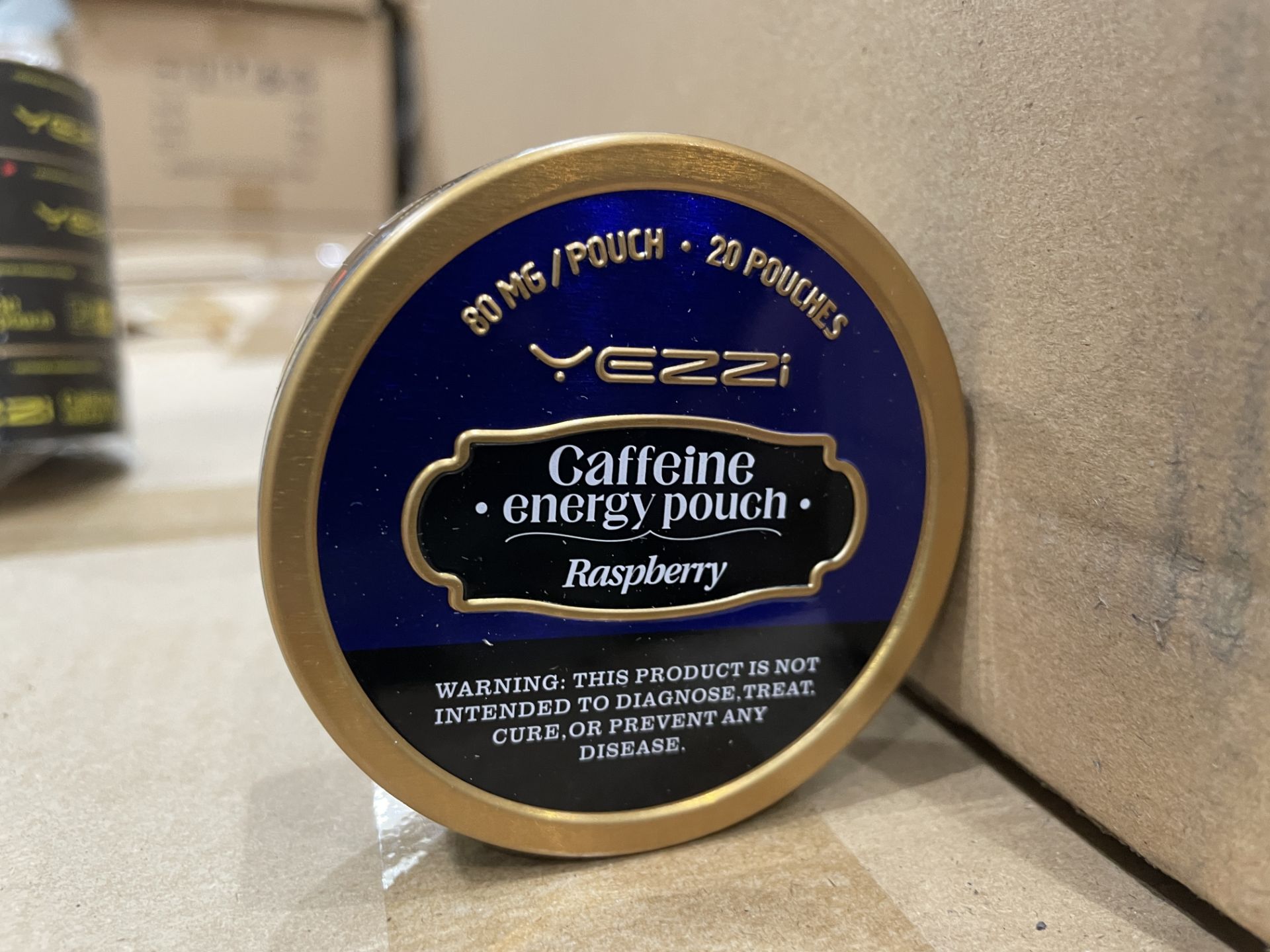 125 X BRAND NEW YEZZI TINS OF 20 POUCHES OF CAFFEINE ENERGY POUCHES (80 ...