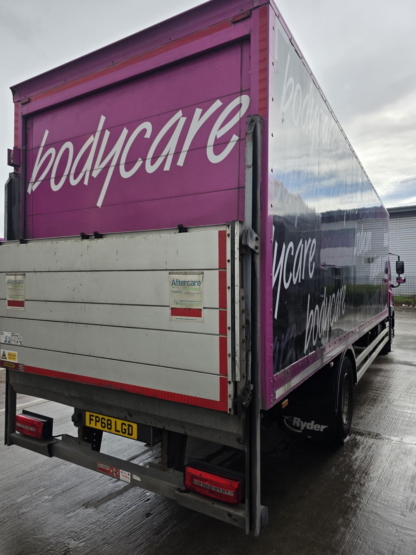 DAF CF 260 FA 18 Tonne Lorry – FP68 LGD Date Registered: 18/01/2019 MOT ...
