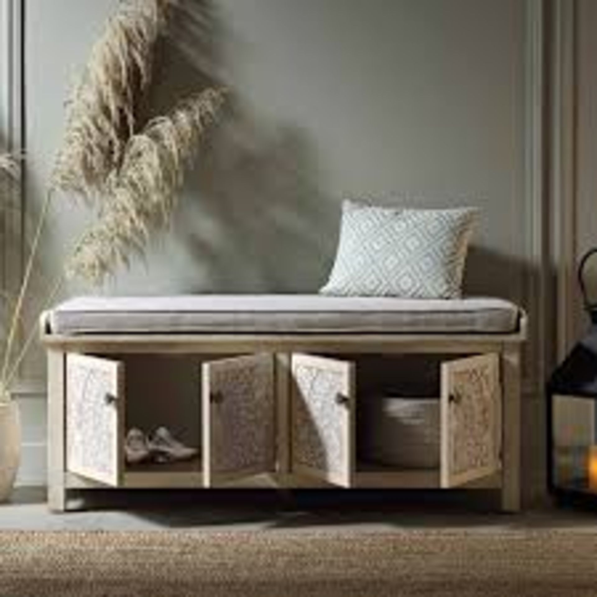 Boxed Chantilly Whitewashed Carved Storage Bench RRP £2369.99-SR6(7.2 ...