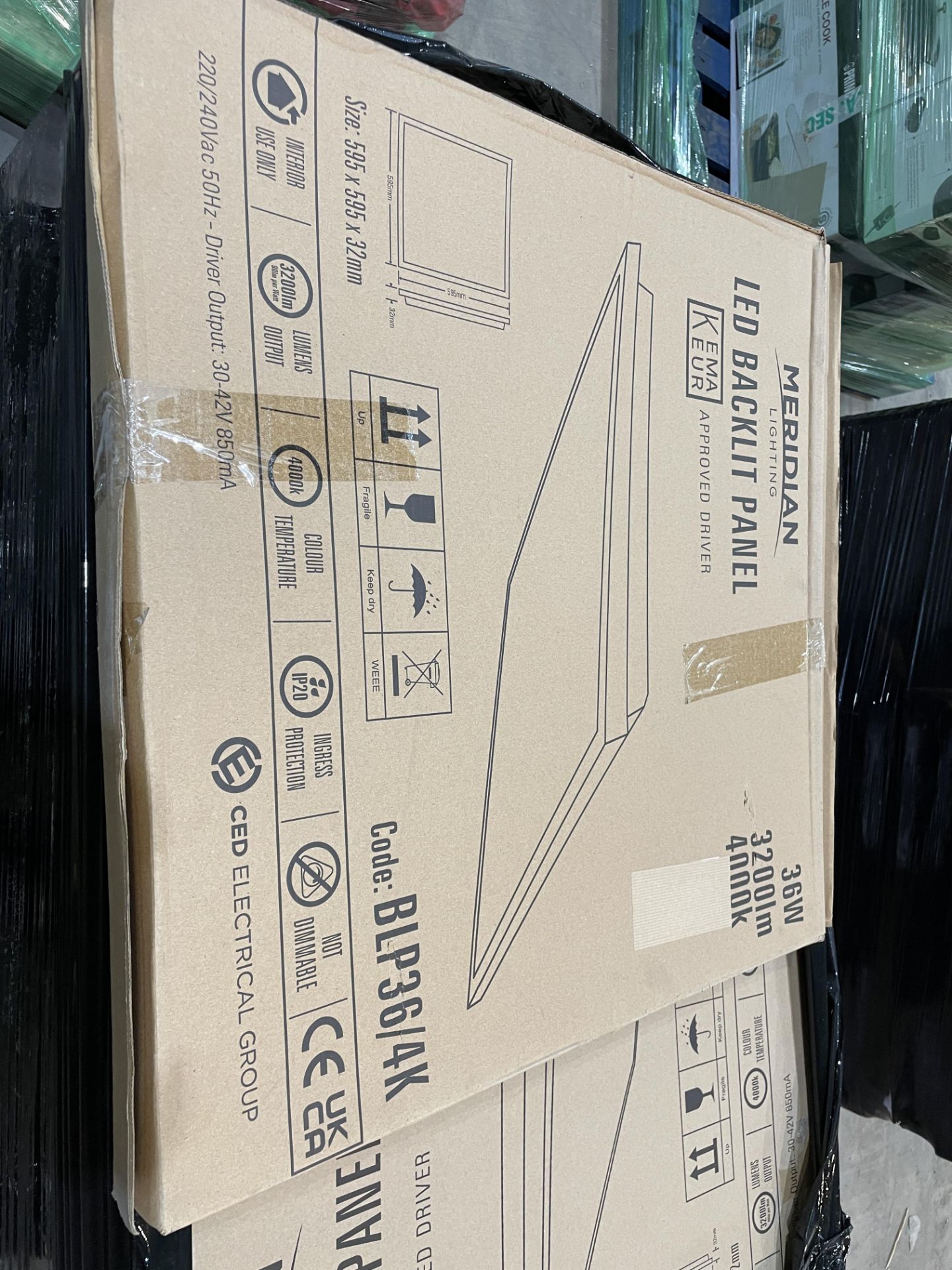 5 X BRAND NEW MERIDIAN LED BACK LIT PANEL LIGHTS, 36W, 4000K, 3200LM ...