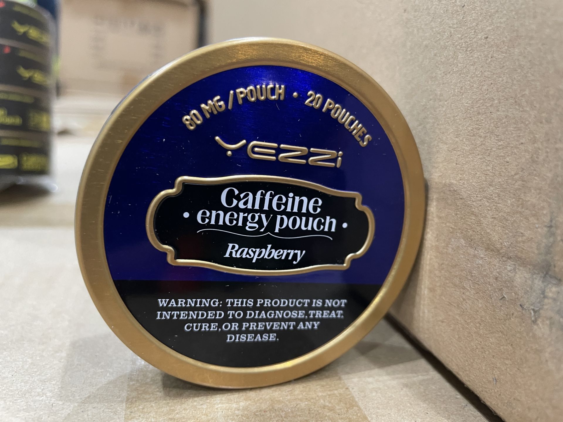 125 X BRAND NEW YEZZI TINS OF 20 POUCHES OF CAFFEINE ENERGY POUCHES (80 ...