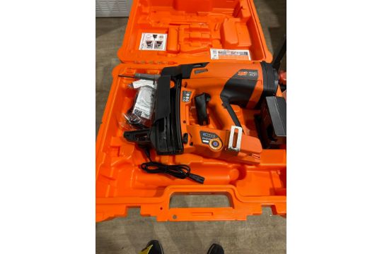 Spit Pulsa 40P+ 40mm 3.7V 1 x 2.5Ah Li-Ion Brushless Concrete/Steel ...