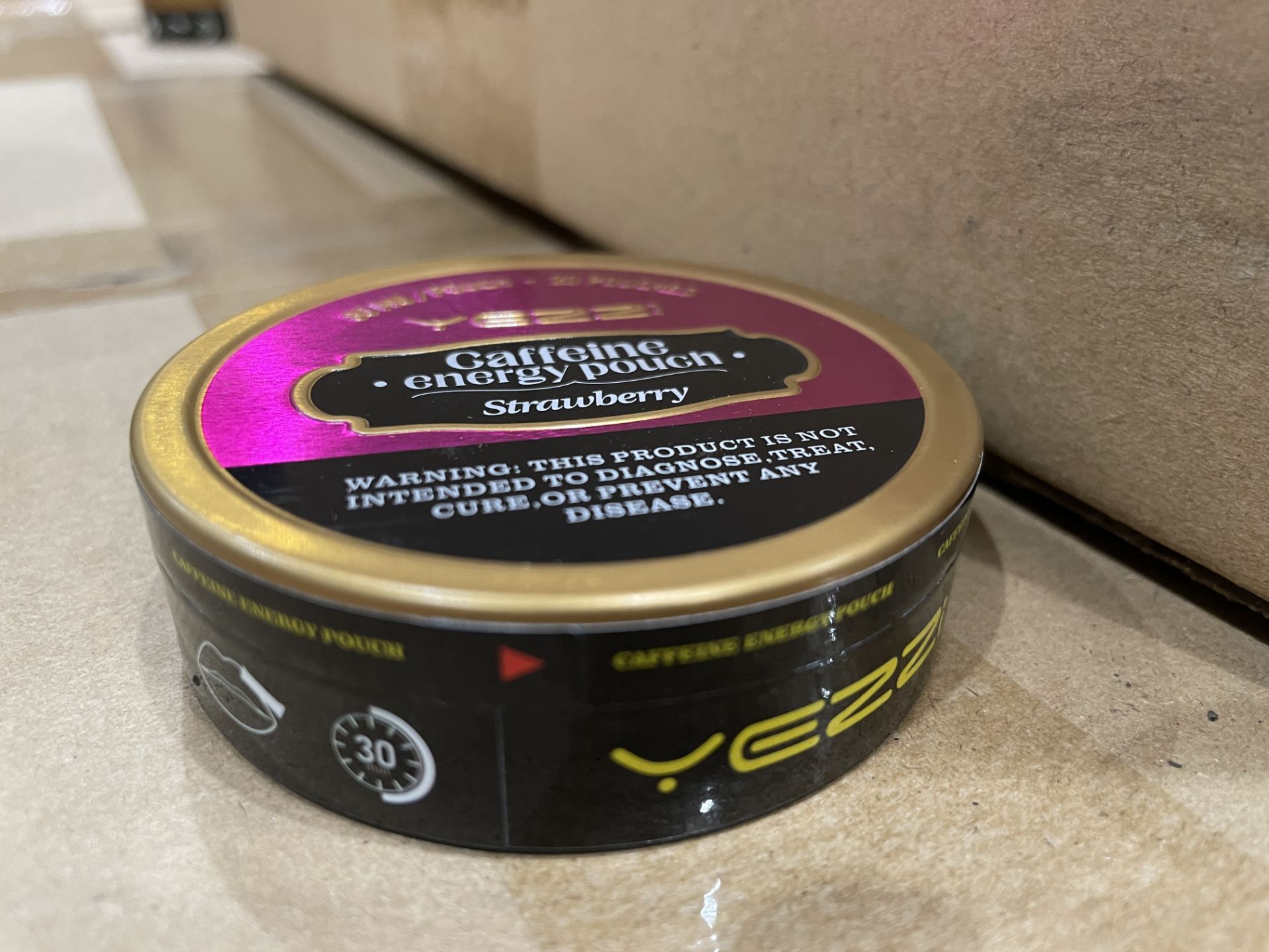 125 X BRAND NEW YEZZI TINS OF 20 POUCHES OF CAFFEINE ENERGY POUCHES (80 ...