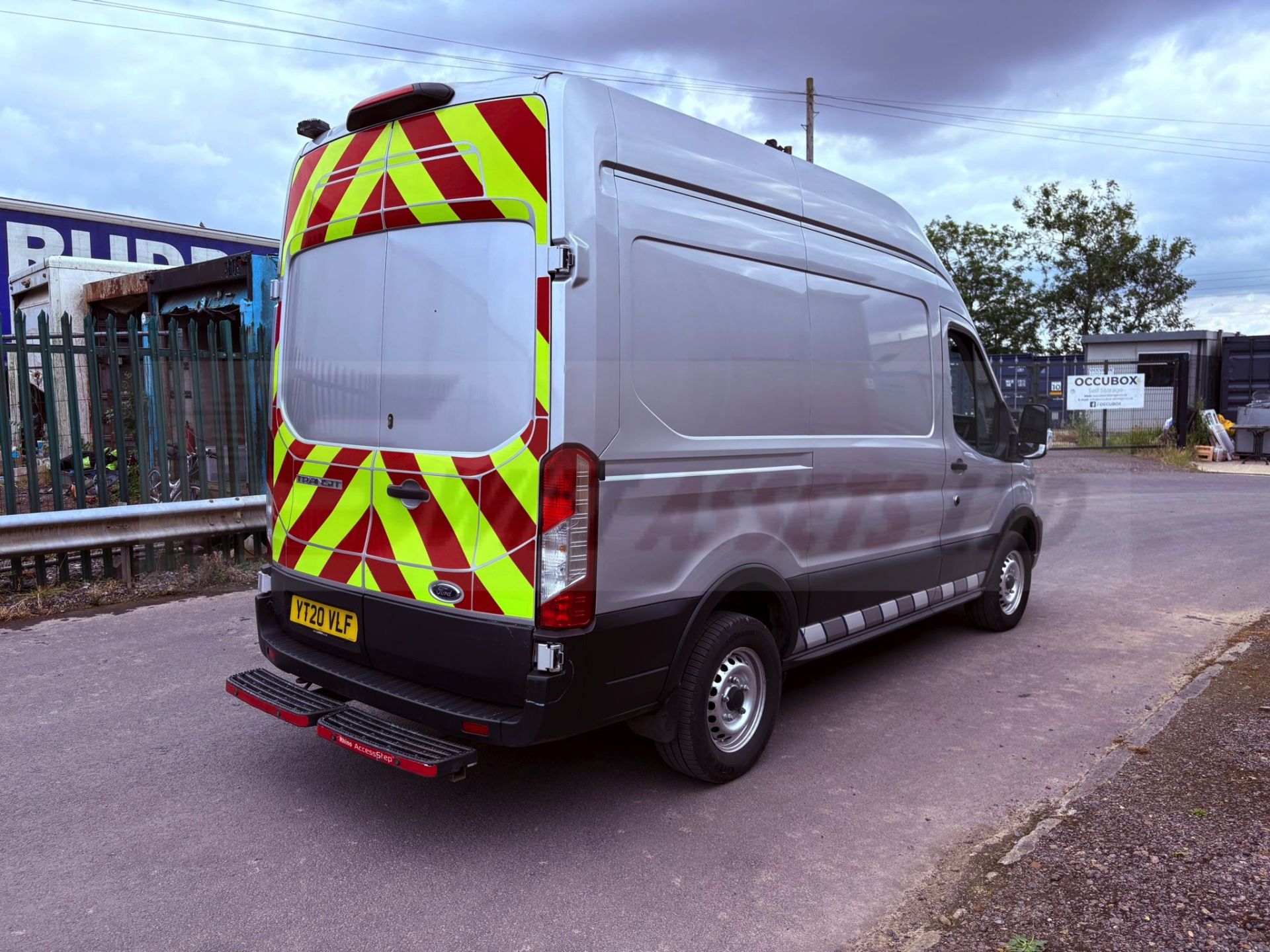 FORD TRANSIT 130 T350 MEDIUM WHEEL BASE HI-ROOF (2020-EURO 6) 2.0 TDCI ...