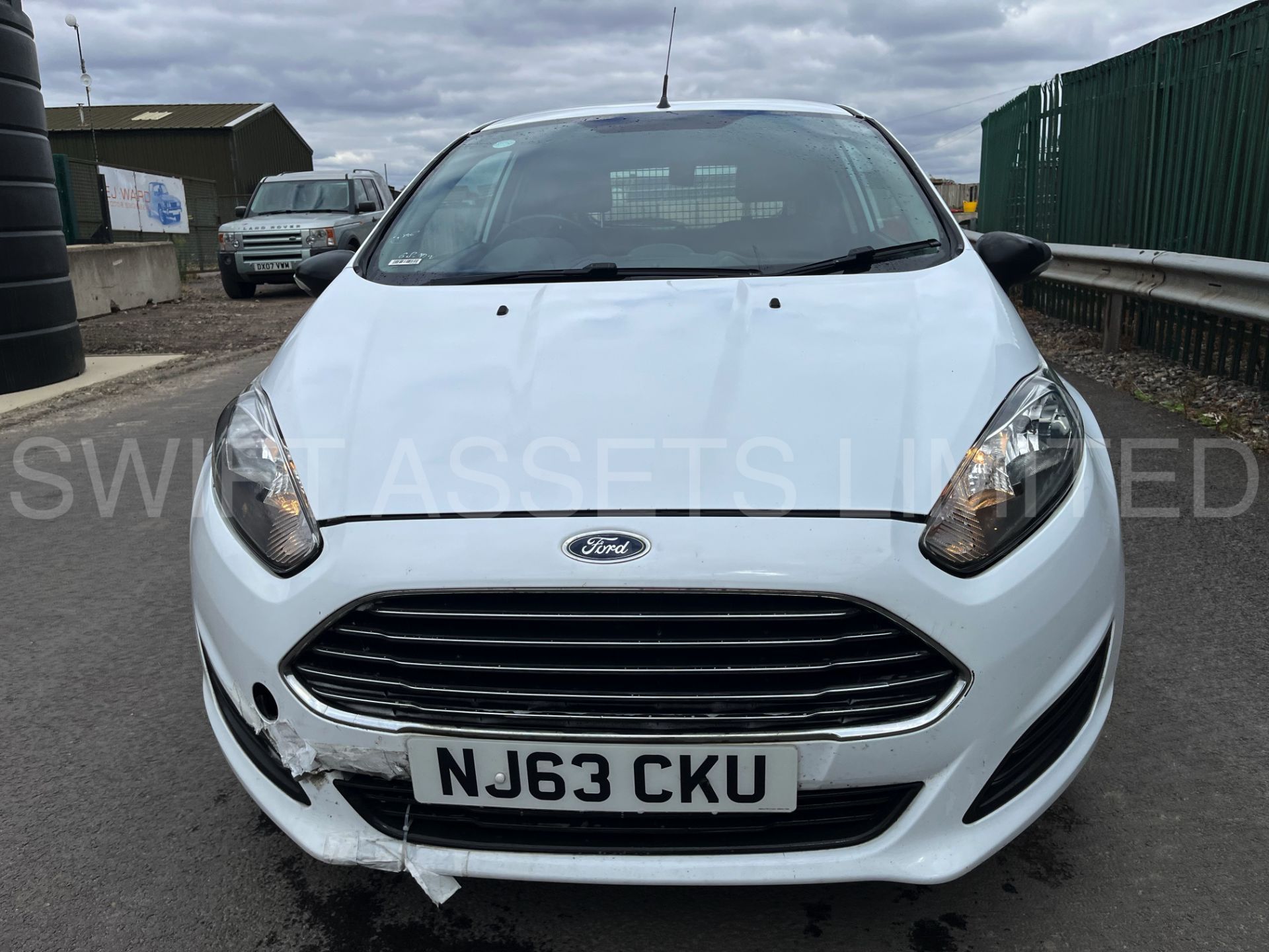 FORD FIESTA 1.5 TDCI *BASE VAN EDITION* 2014 MODEL - AIR CONDITIONING ...