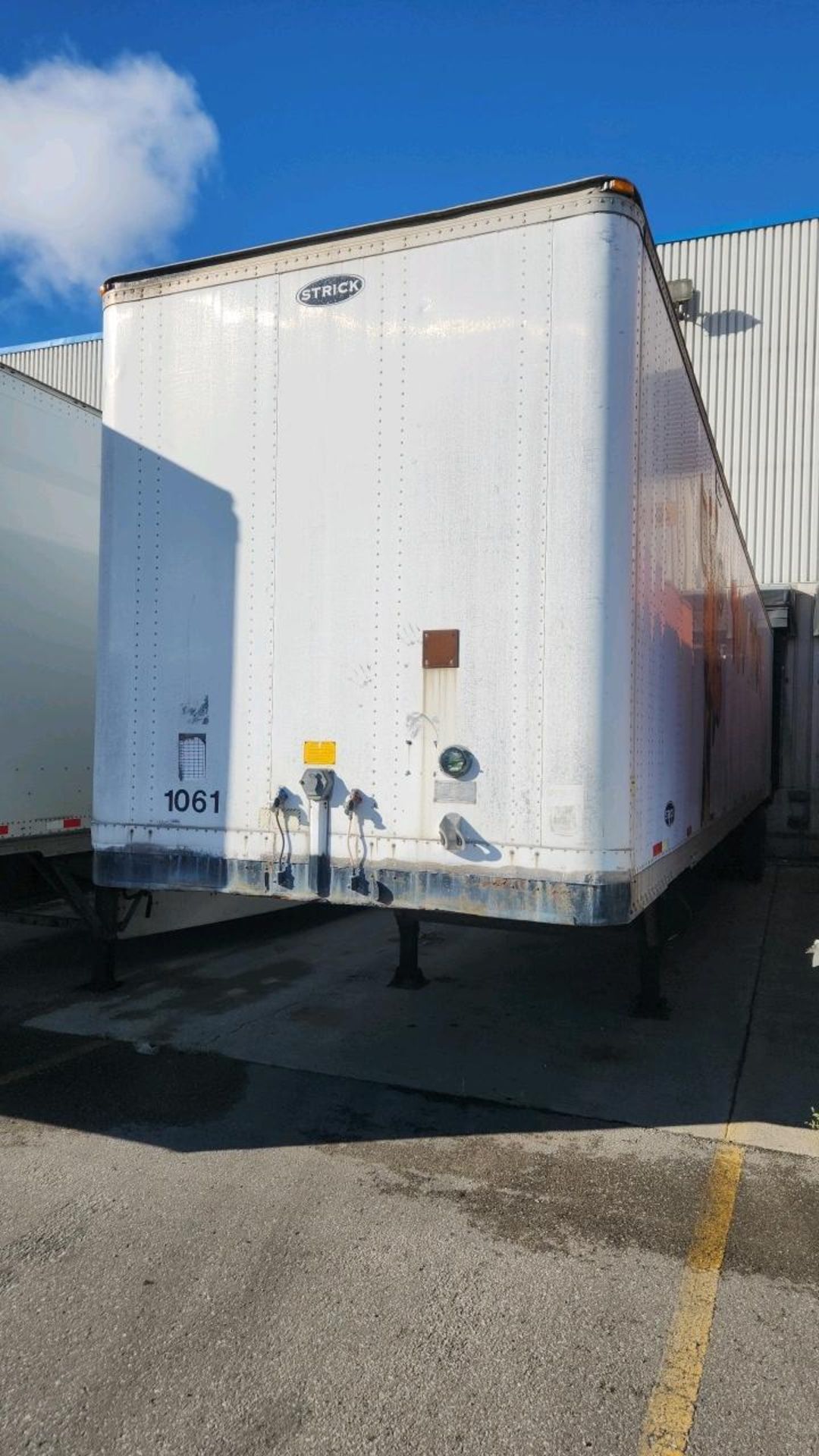 Strick Dry Van Trailer, 48 feet, T/A, Mod. N/A, VIN. 1S12E8488ND339169 ...