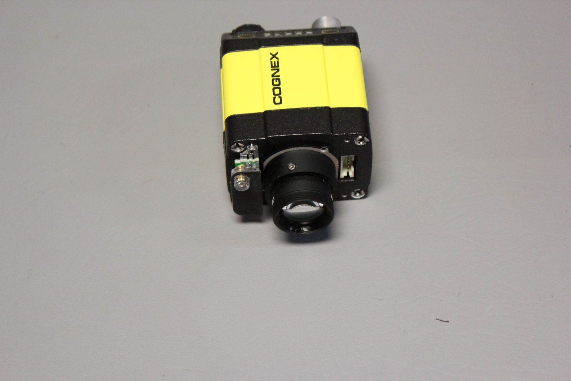 COGNEX MACHINE VISION CAMERA W/ EDMUND OPTICS LENS DM303X (825-0398-2R ...