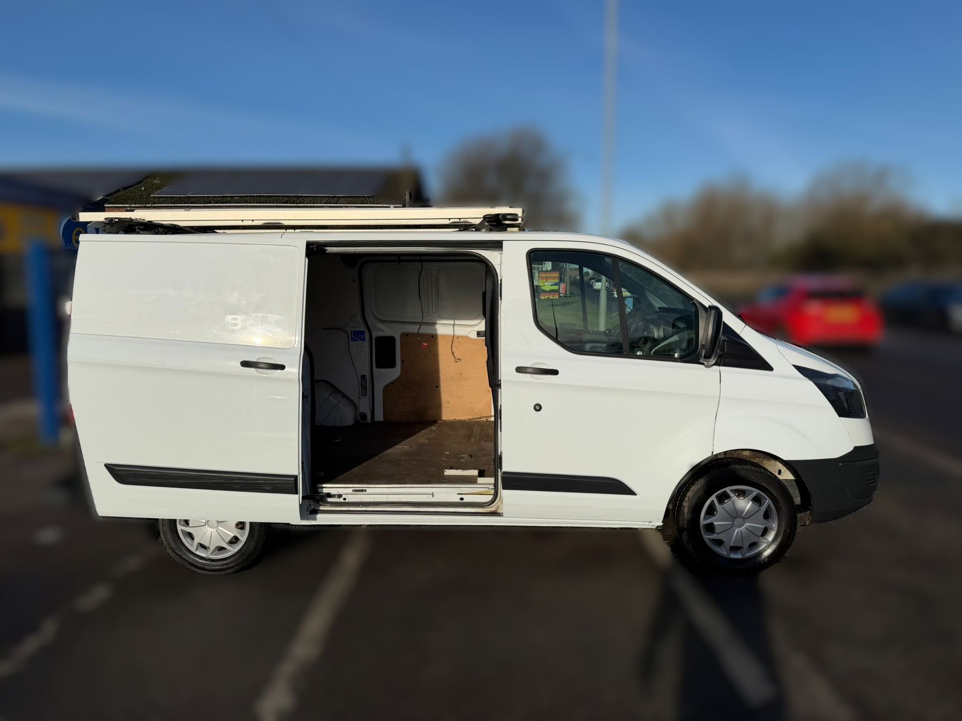 VC00002 Reg: LF17 RXU Information from the seller: 2017 17 Ford Transit ...