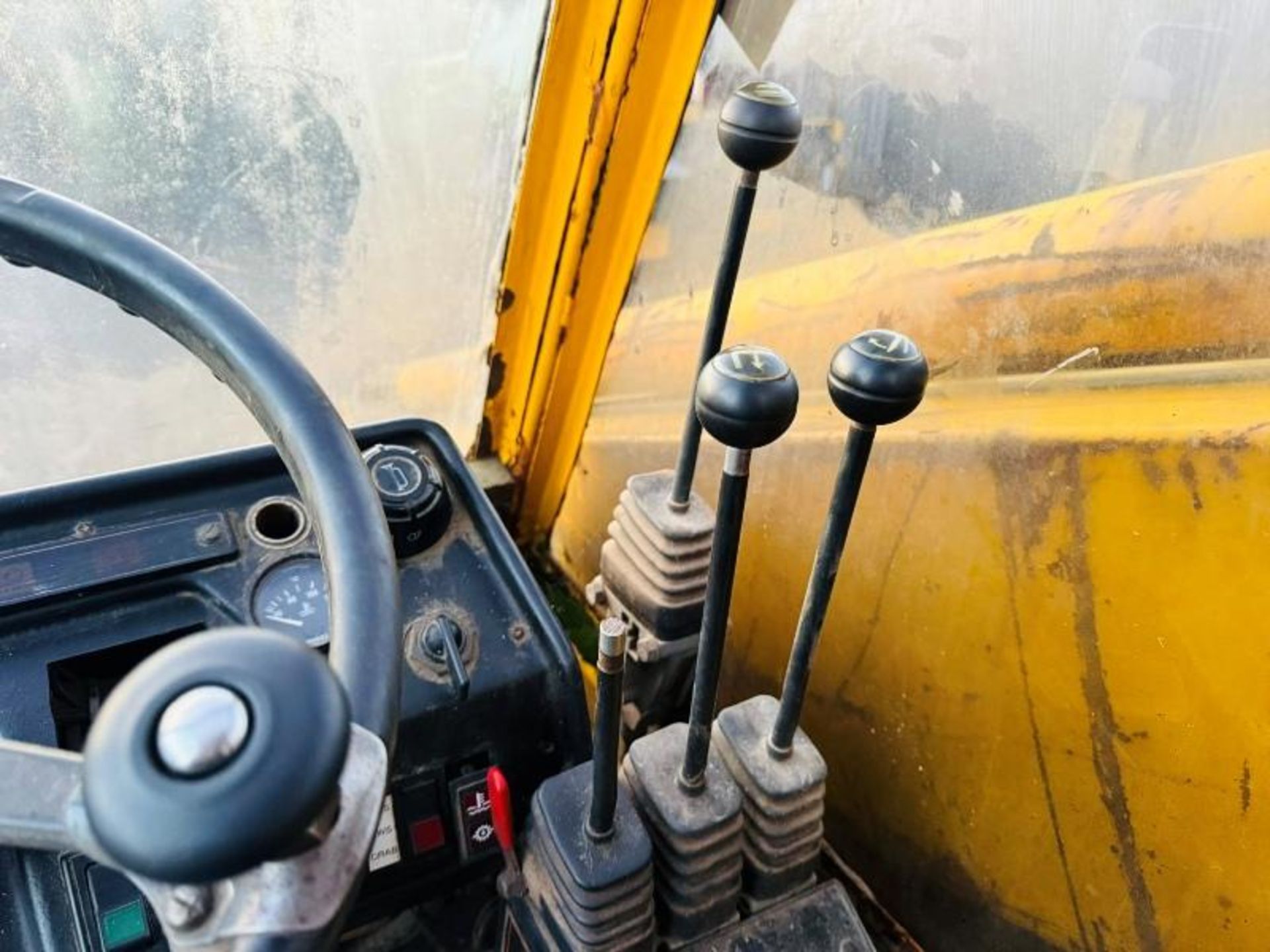 VC00003 Information from the seller: MATBRO TELESTAR - 3 TELEHANDLER*C ...